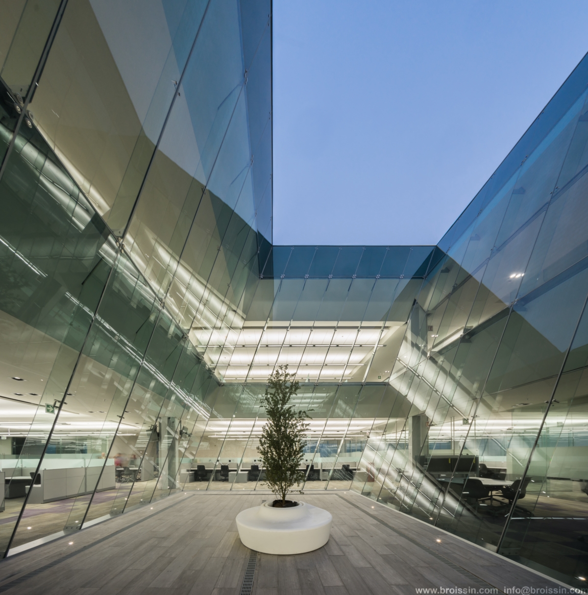 Banorte Financial Group by Broissin Architects - Architizer