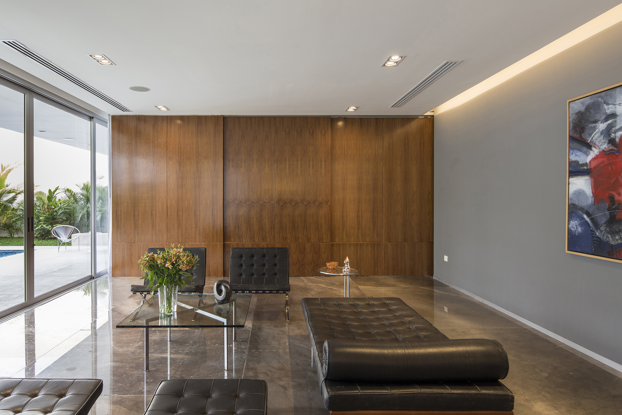 Wide House / Casa Ancha by Augusto Quijano Arquitectos SCP - Architizer