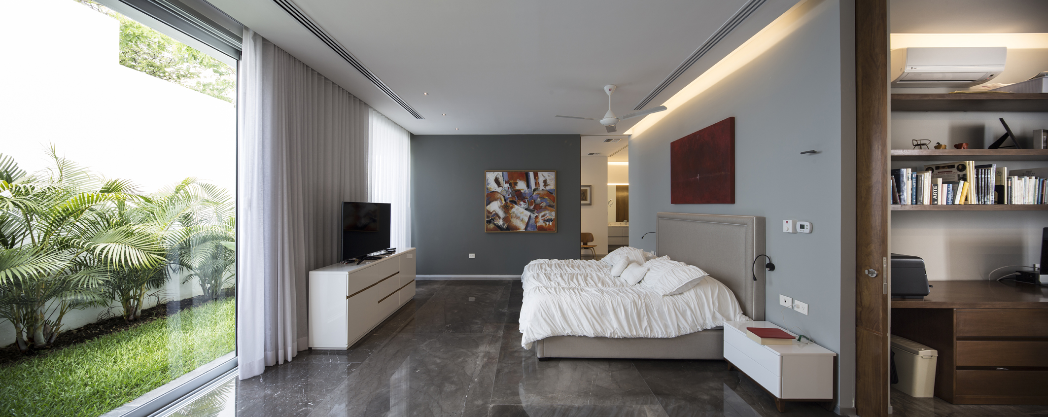 Wide House / Casa Ancha by Augusto Quijano Arquitectos SCP - Architizer