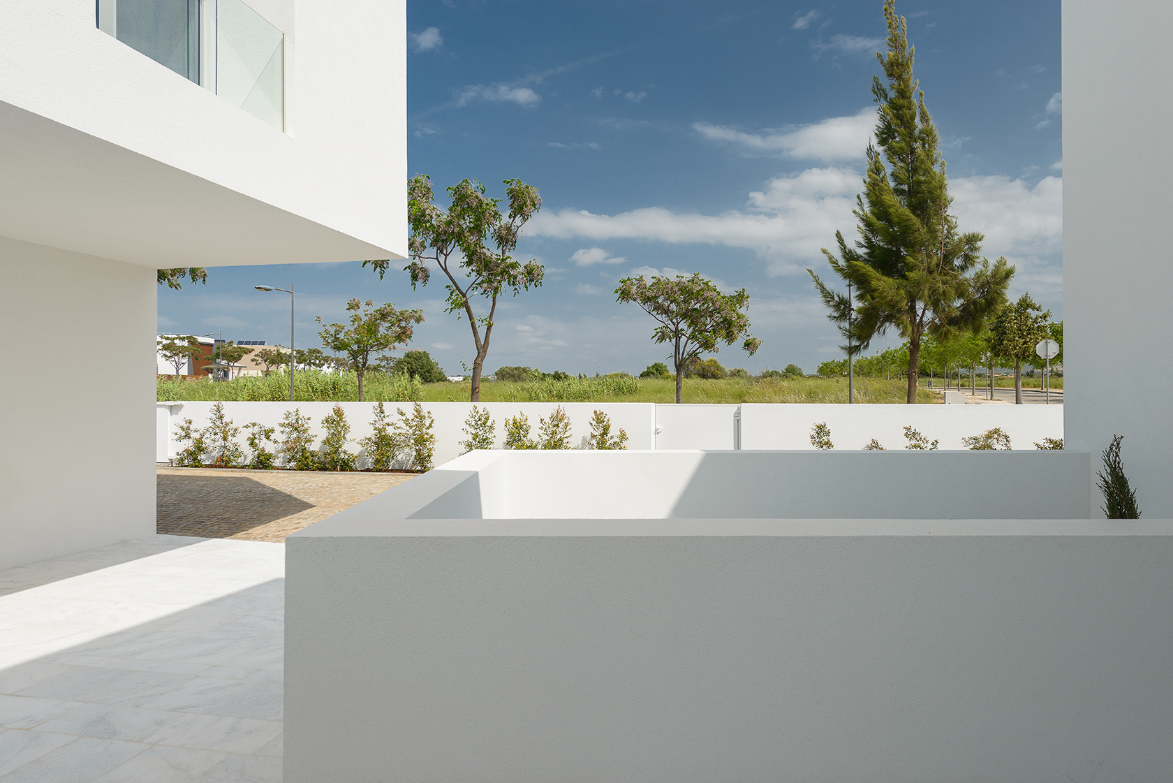 Between Two White Walls by Corpo Atelier - Architizer