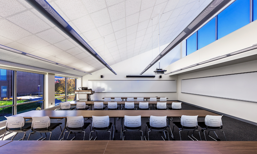 Harper College D Building by Holabird & Root - Architizer