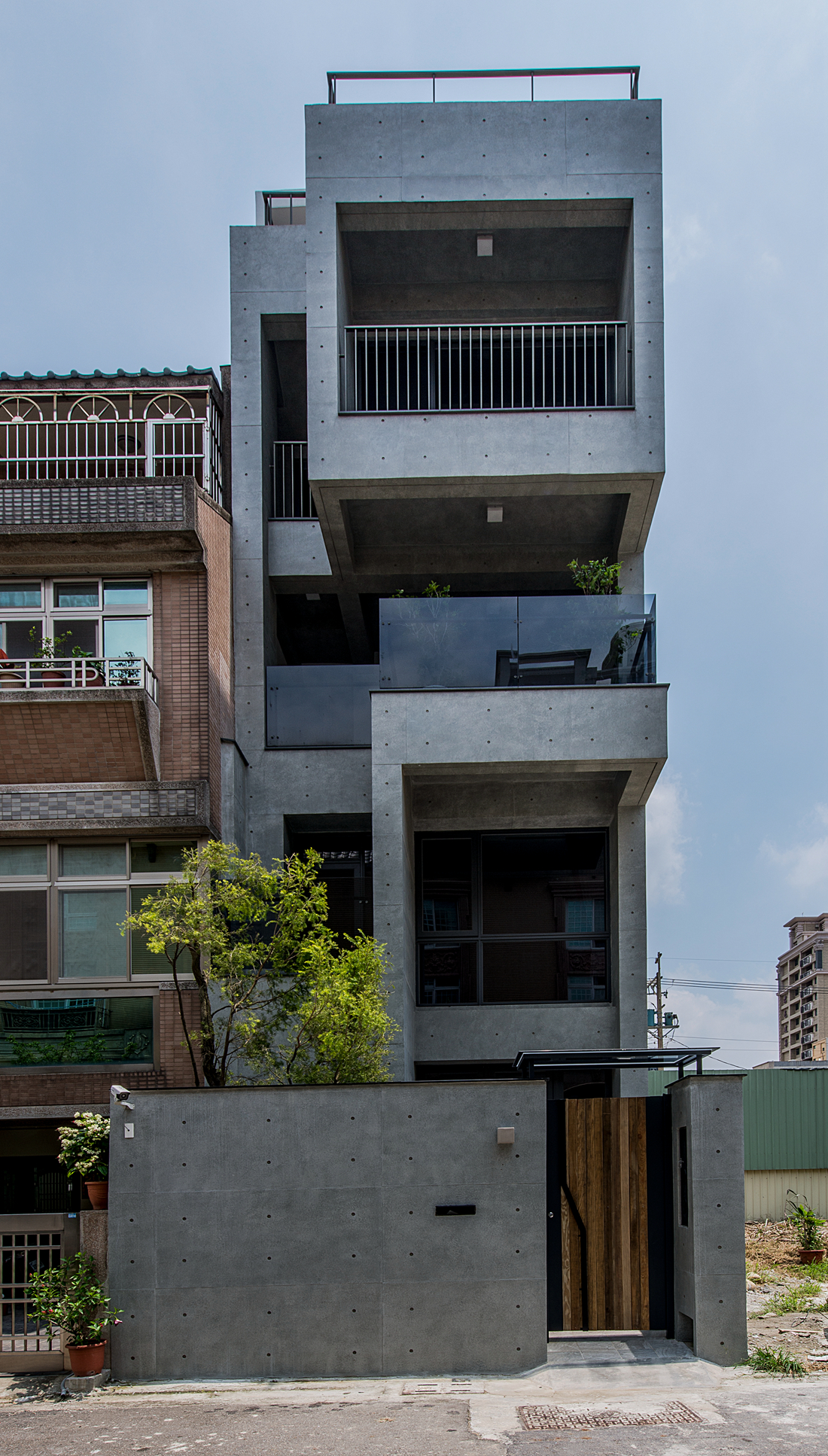 The F House by HC Space Design/H.C.Tai Architect - Architizer