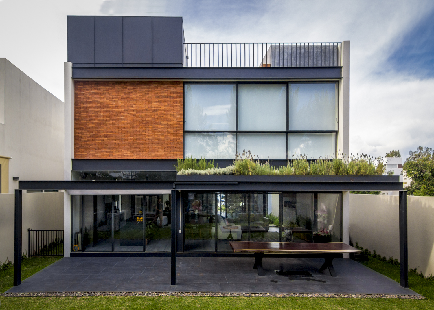 ROM House by deFORMA arquitectura - Architizer