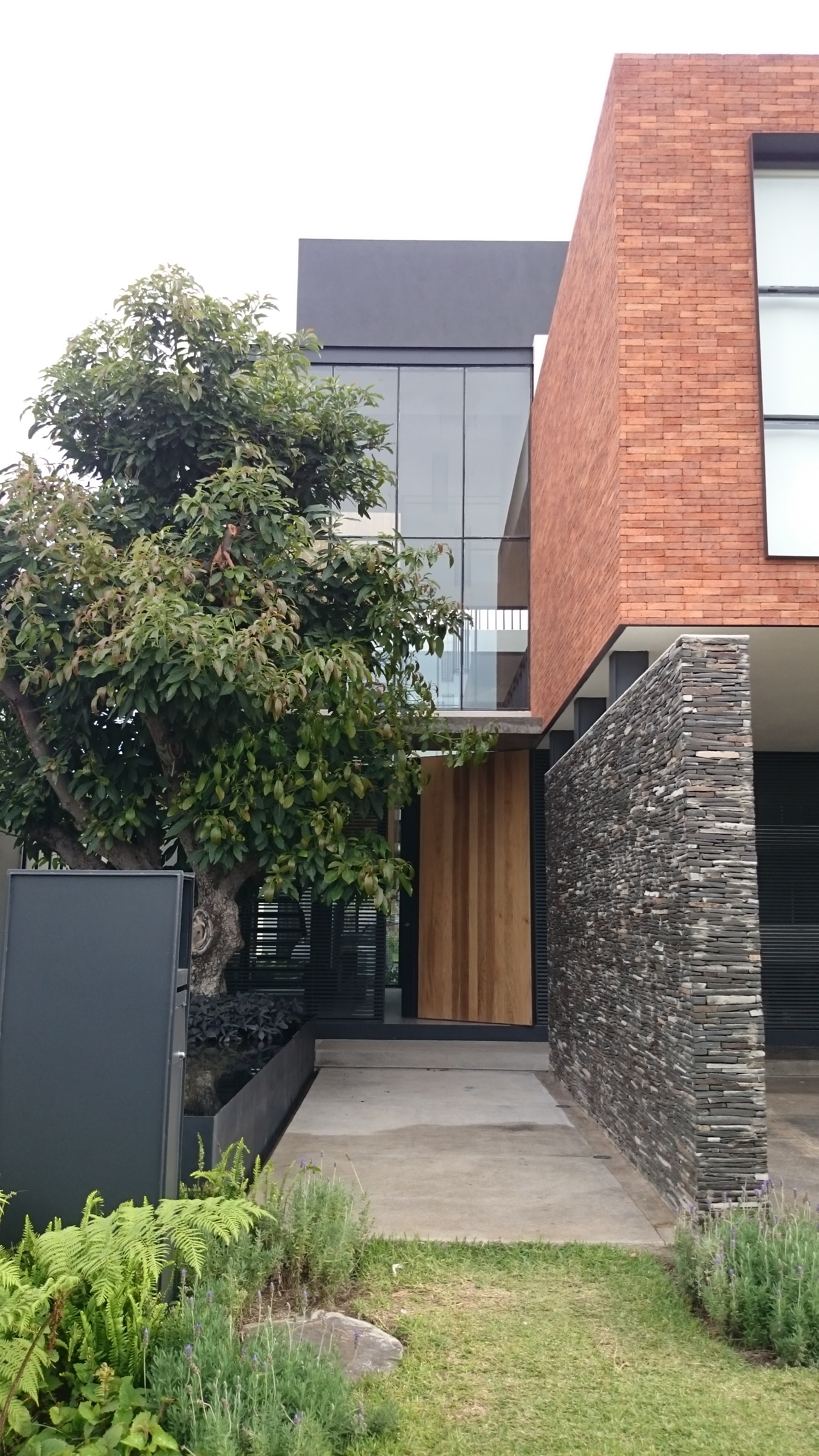 ROM House by deFORMA arquitectura - Architizer