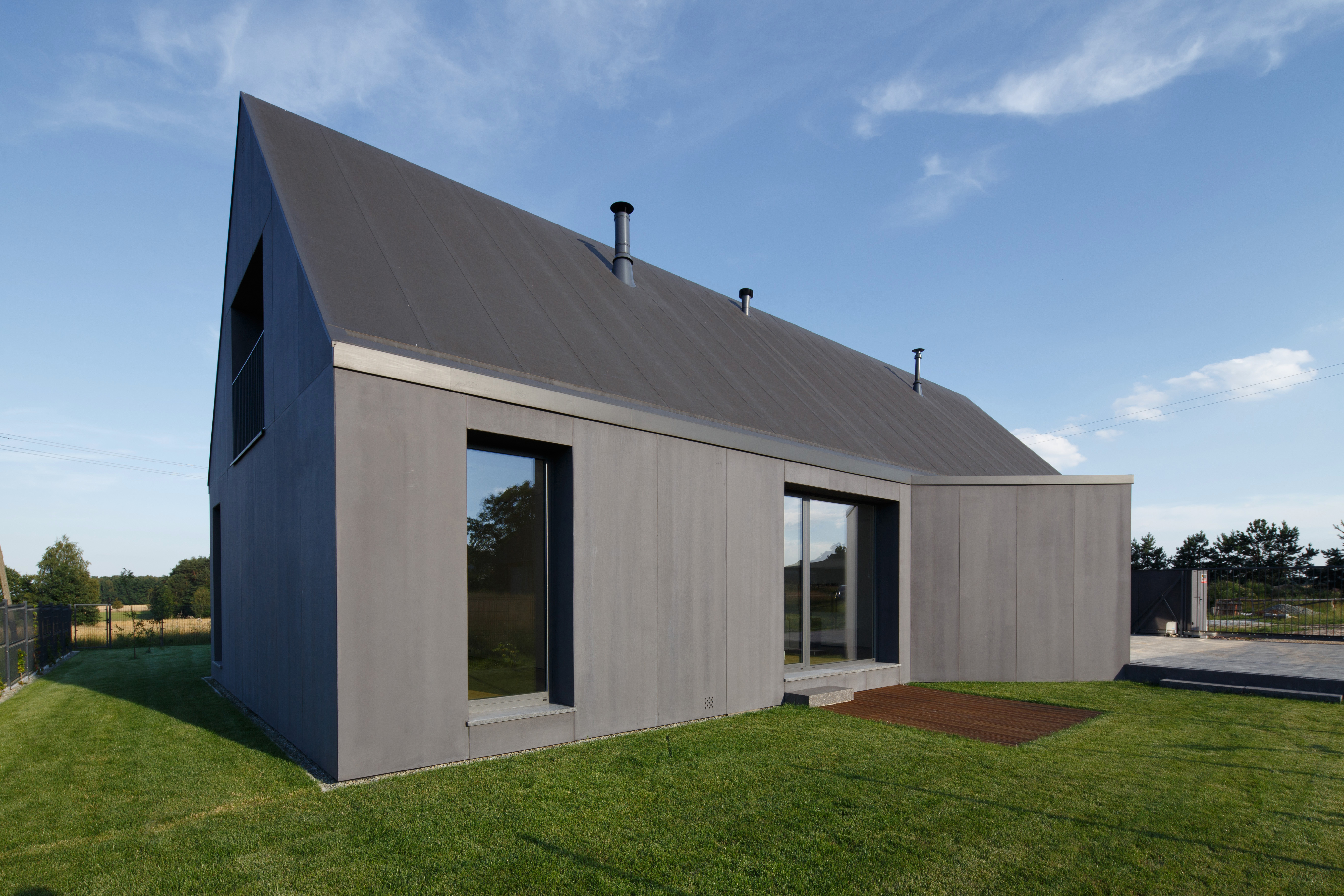 Suburban House by TTAT - Architizer