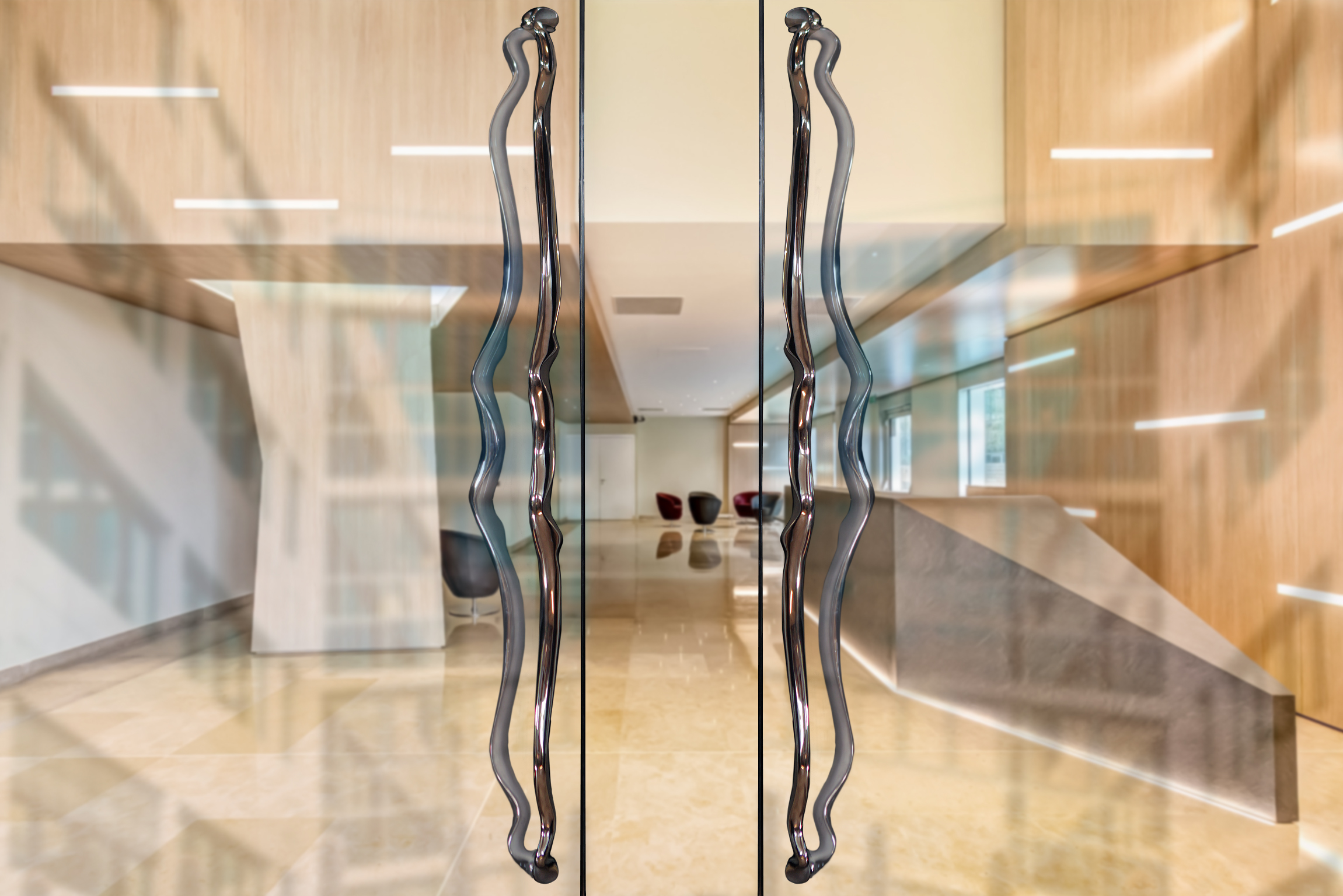 Ergo Epic Door Handle from Martin Pierce Hardware - Architizer