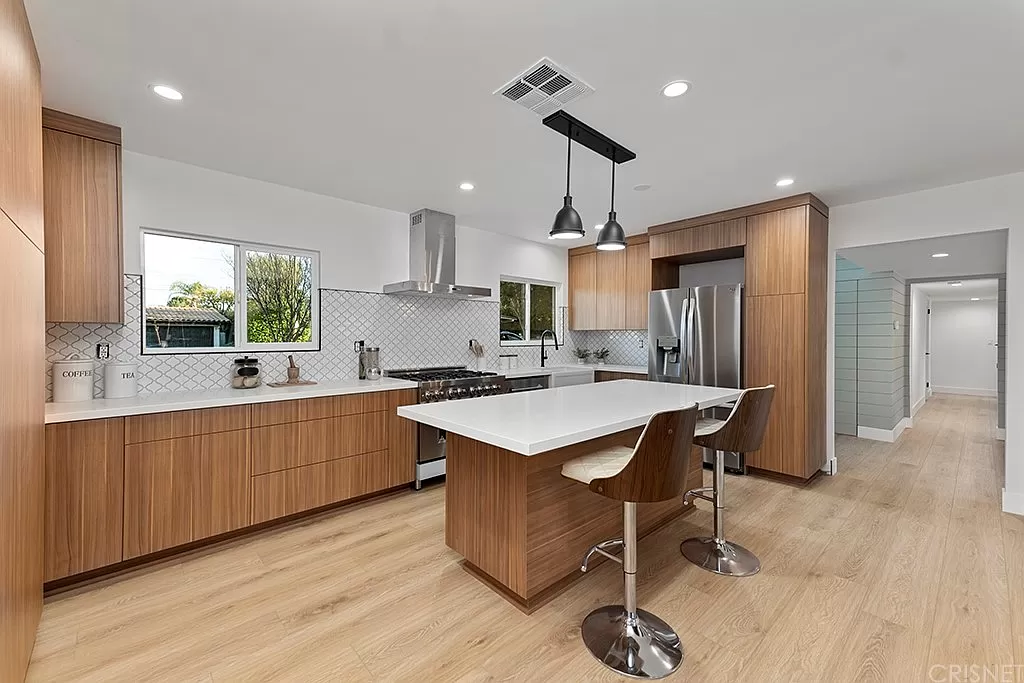 STEVENSWOOD - Stevens Industries, Inc.: 34 Products & 11 Projects by 10 ...