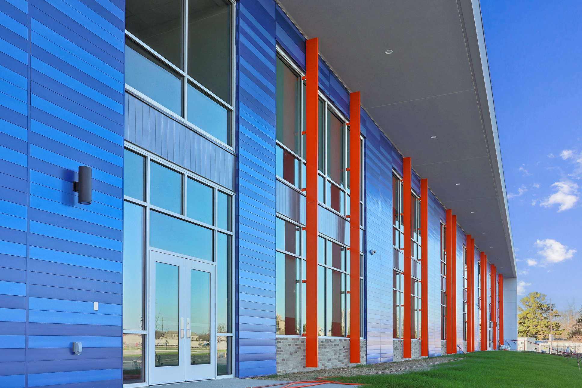 Aluminum Cladding & Soffit System from Parallel Architectural Products ...