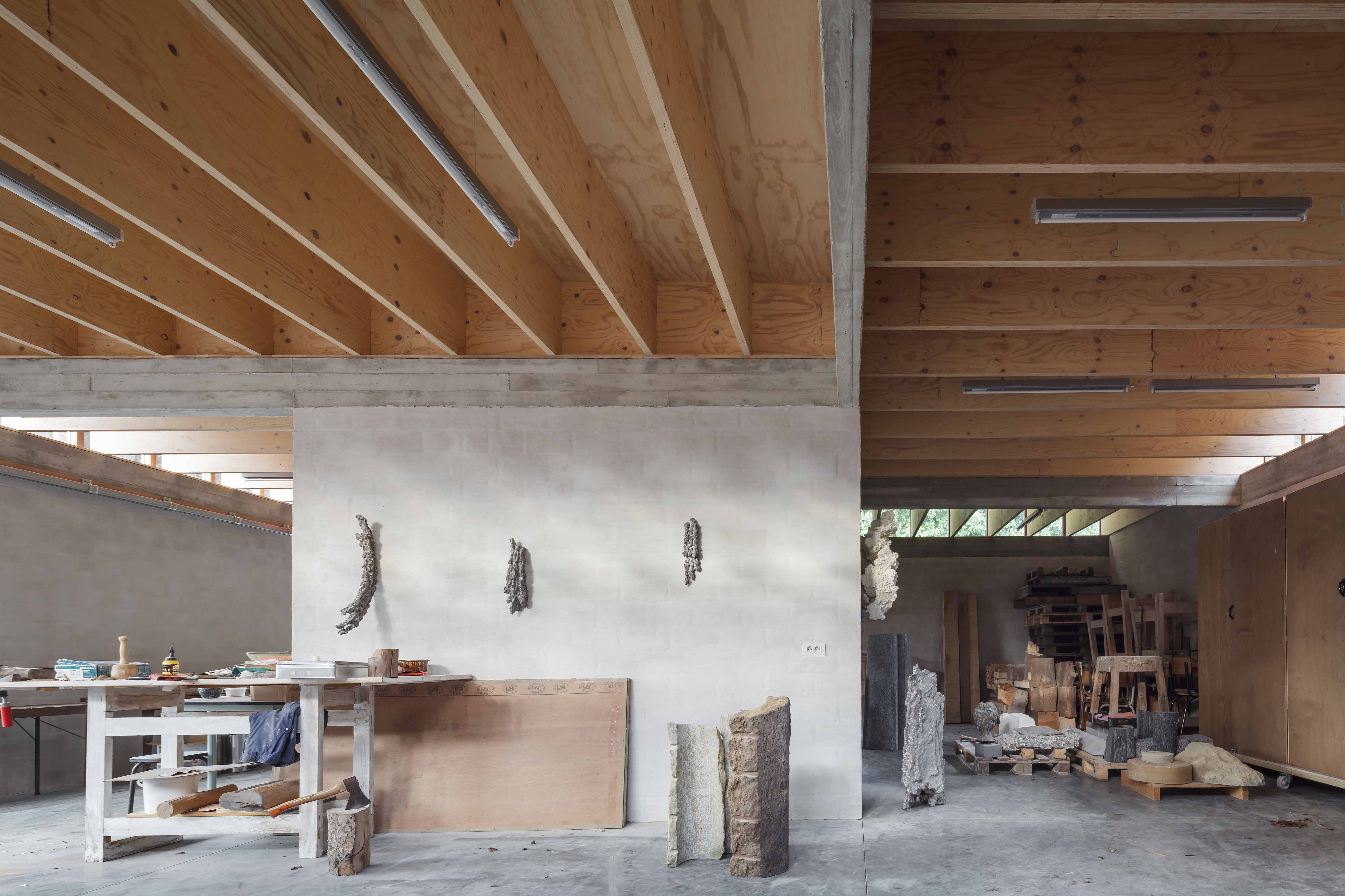 House and workshop for an artist (i.c.w Peter Van Gelder, architect) by ...