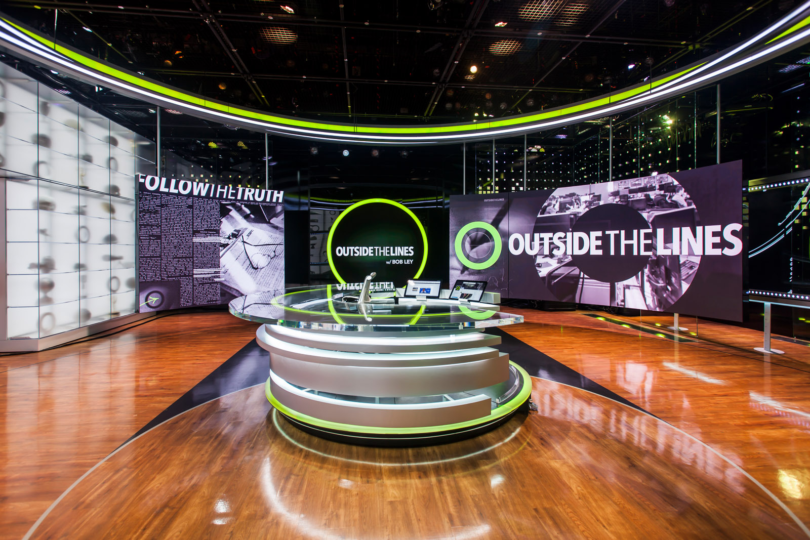 ESPN | STUDIO Z | OUTSIDE THE LINES by Clickspring Design - Architizer