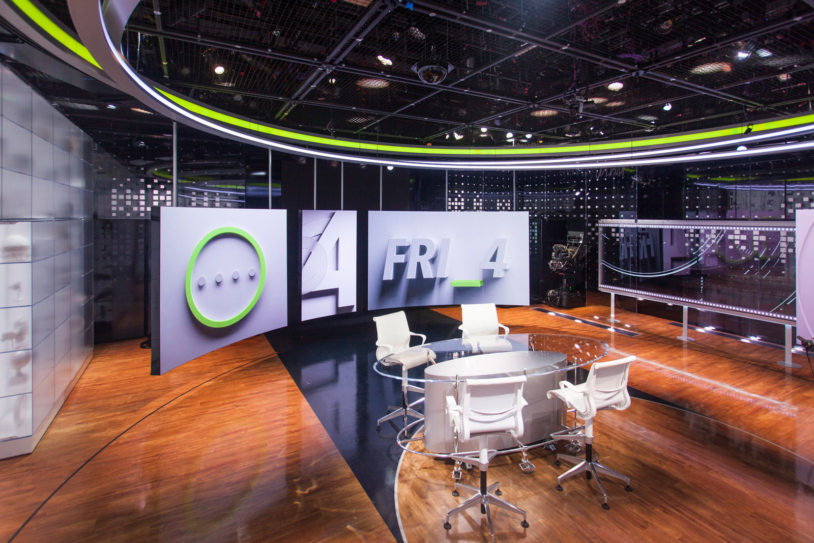 ESPN | STUDIO Z | OUTSIDE THE LINES by Clickspring Design - Architizer