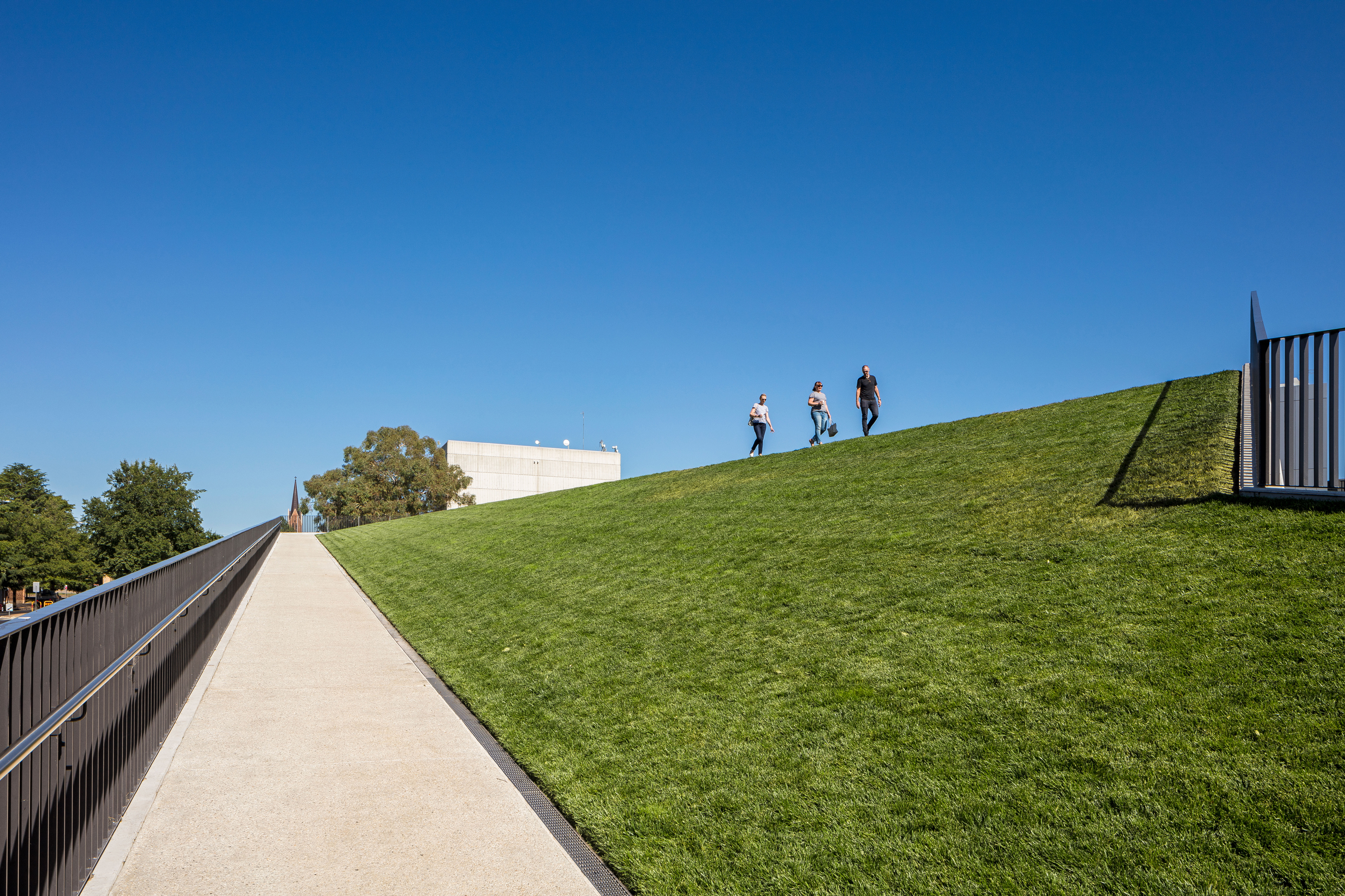 Orange Regional Museum by Crone Architects - Architizer