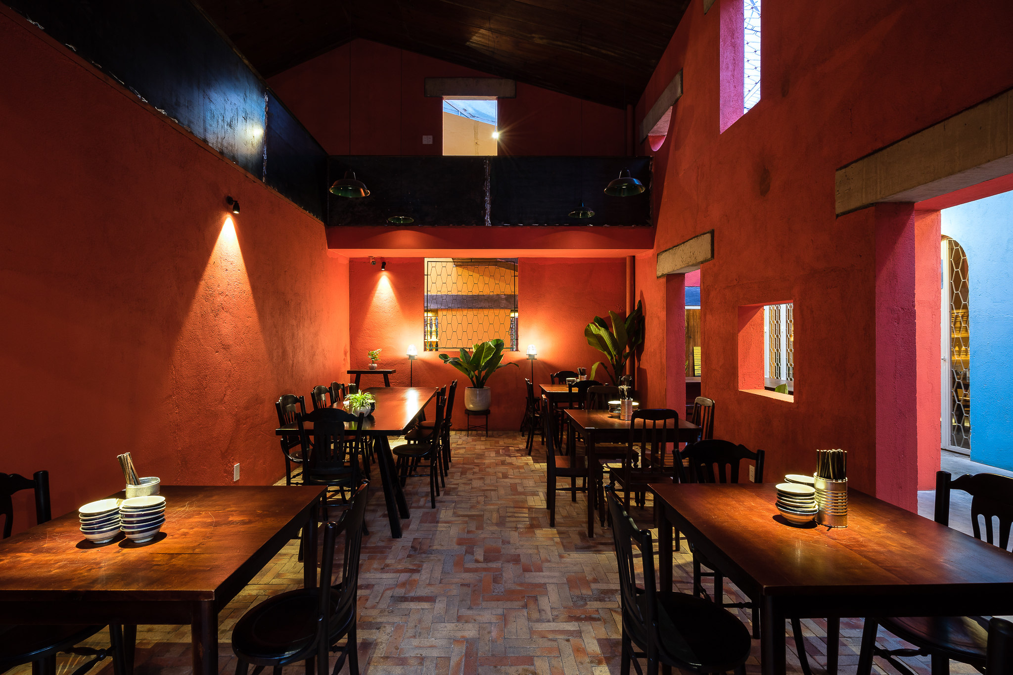 Hẻm restaurant by atelier tho.A - Architizer