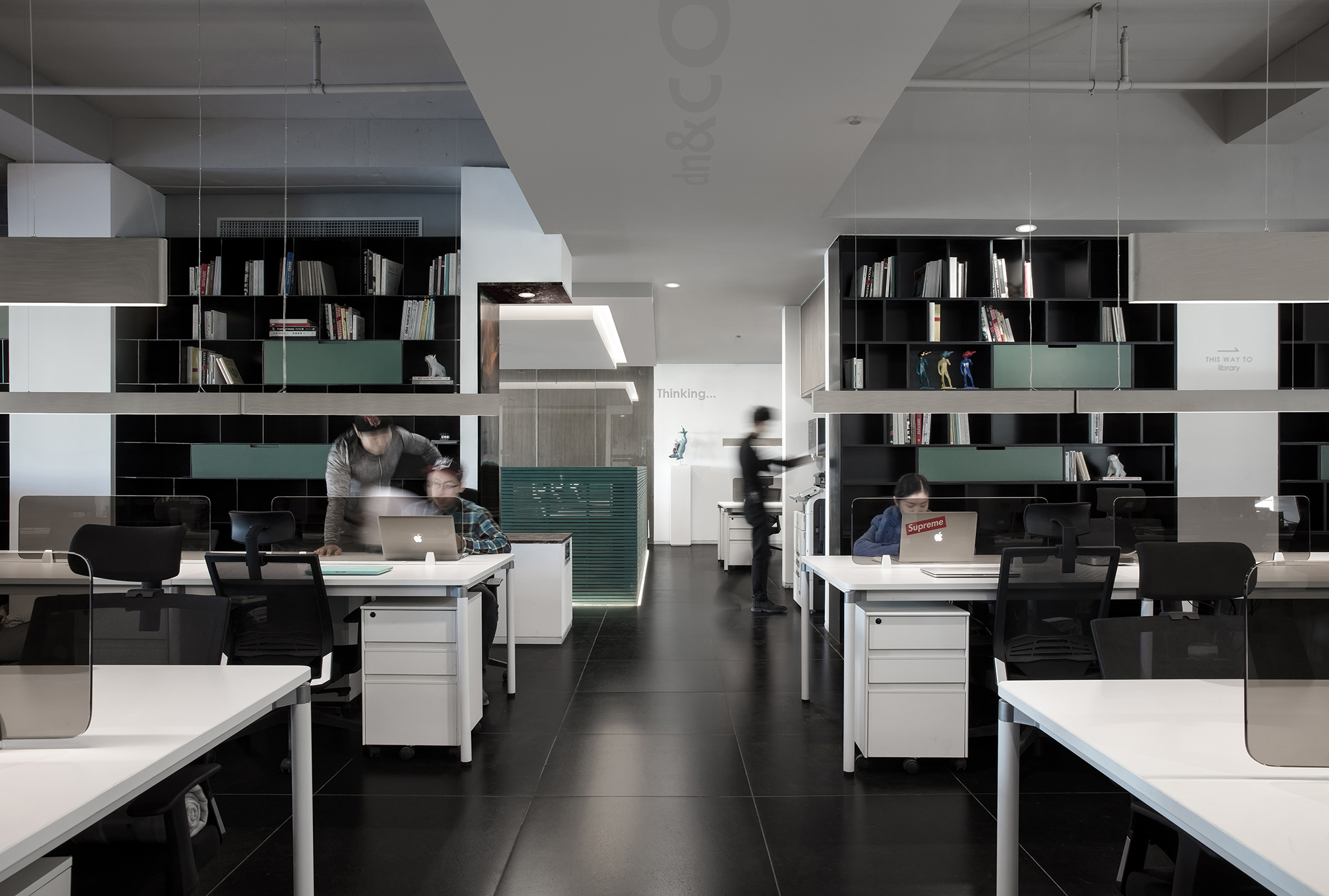 Space Design of Elephant-Parade Office-the world's leading marketing ...