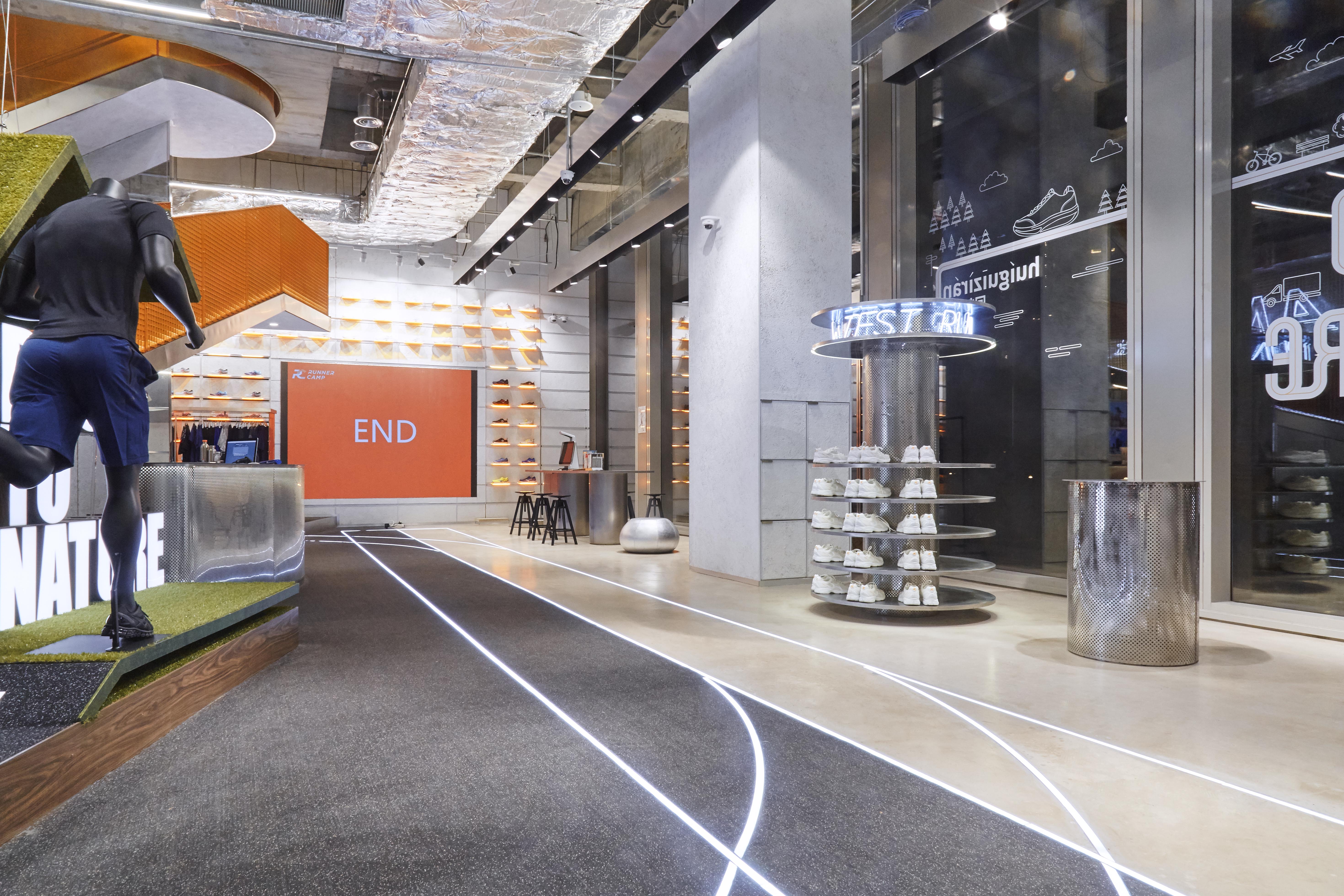 RUNNER CAMP Flagship Concept Store by PRISM DESIGN - Architizer