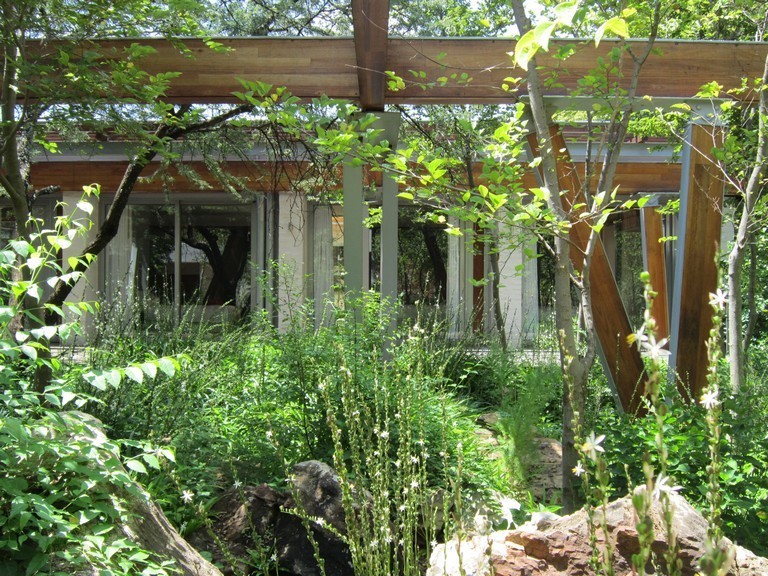 Idea 2142946: Highveldt House by Van der Merwe Miszewski Architects ...