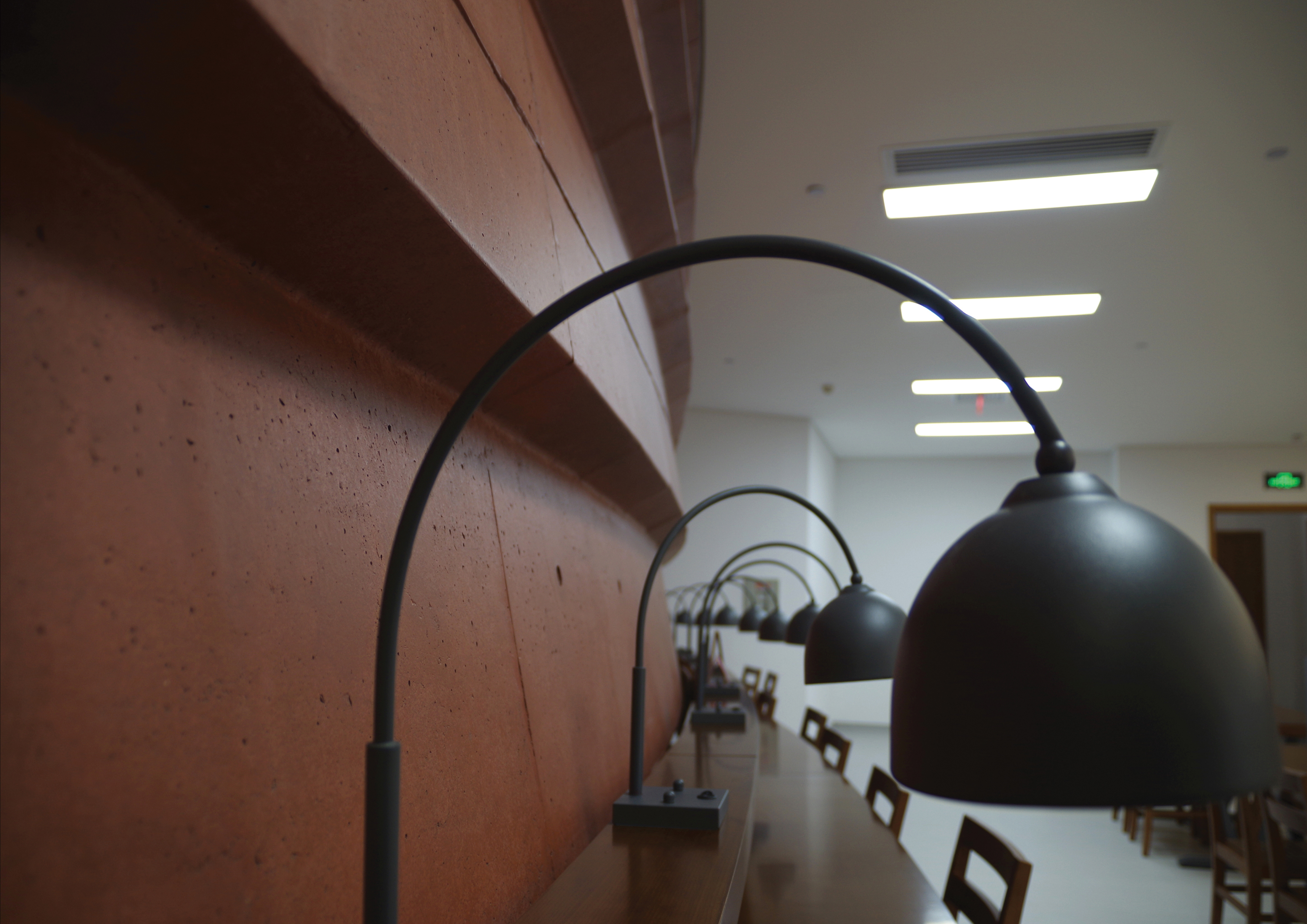 Zhejiang Yuexiu University of Foreign Languages Jinghu Campus Library ...