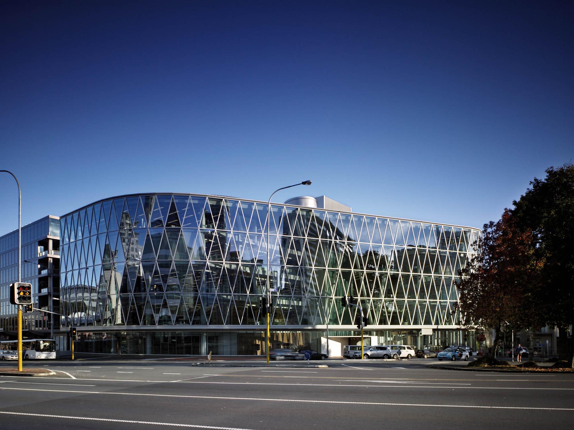 NZI Centre by Jasmax - Architizer