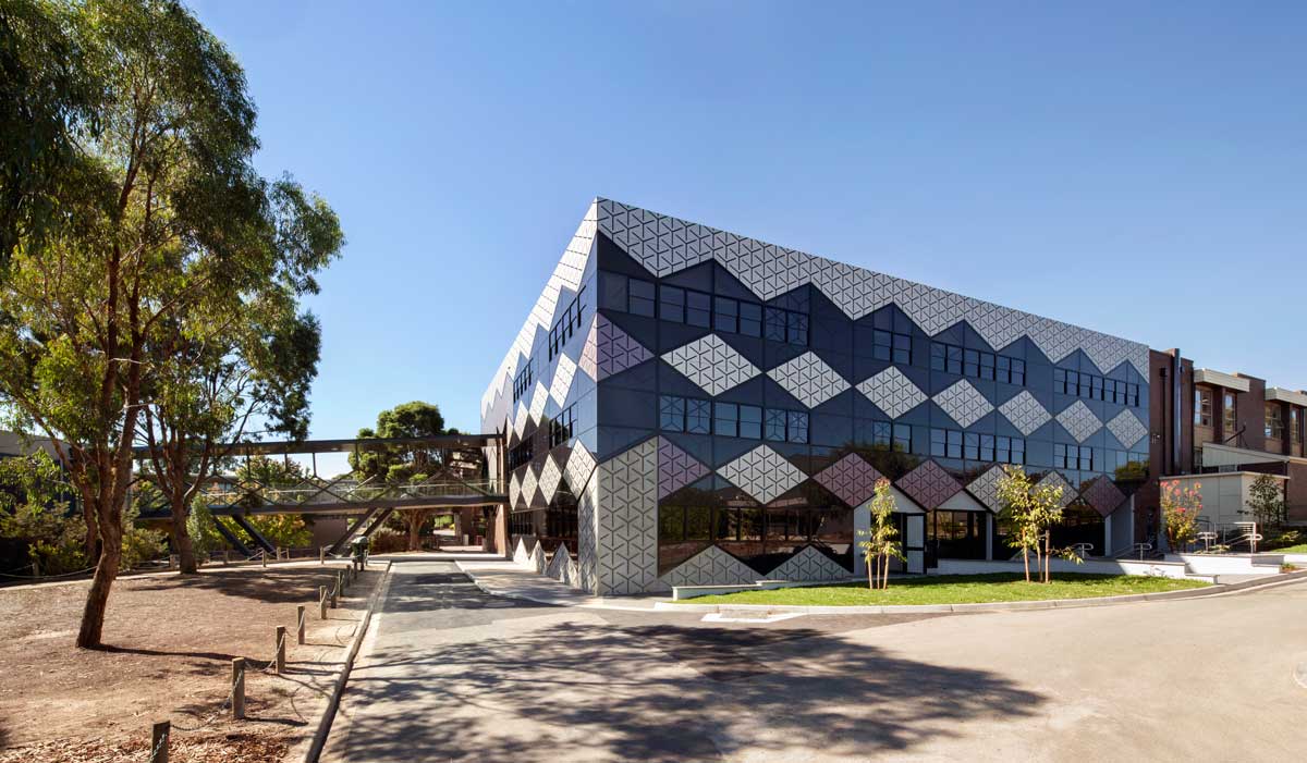 Parade College Callan Wing, Bundoora by CHT Architects - Architizer