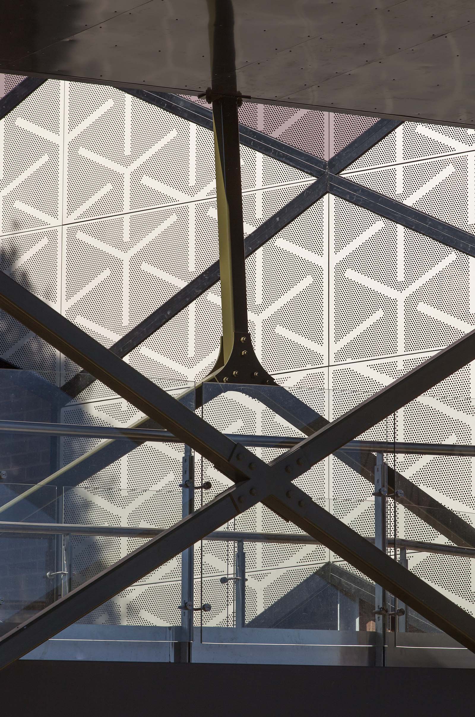 Parade College Callan Wing, Bundoora by CHT Architects - Architizer