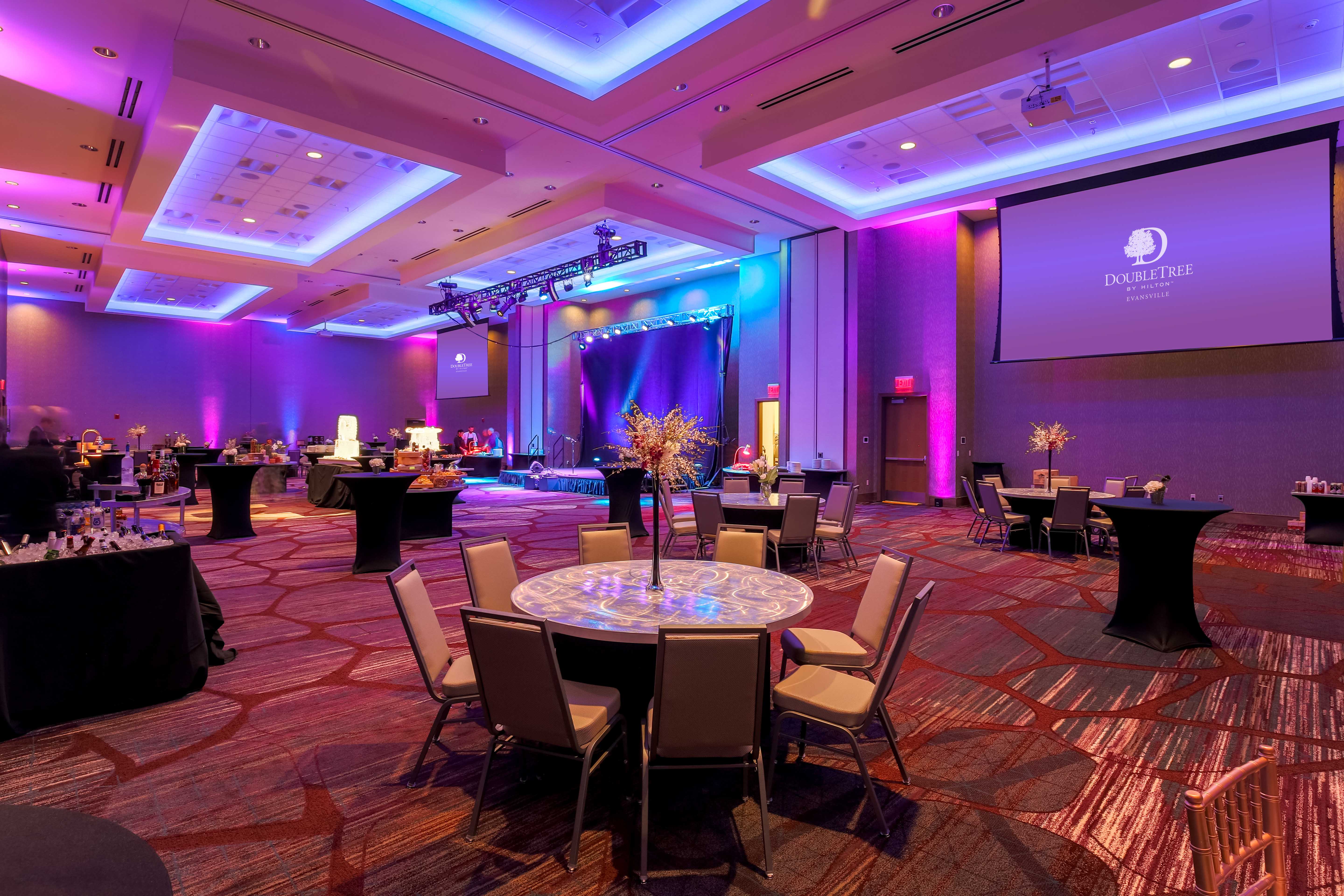 DoubleTree Hotel, Conference Center & Parking Garage by Butler ...