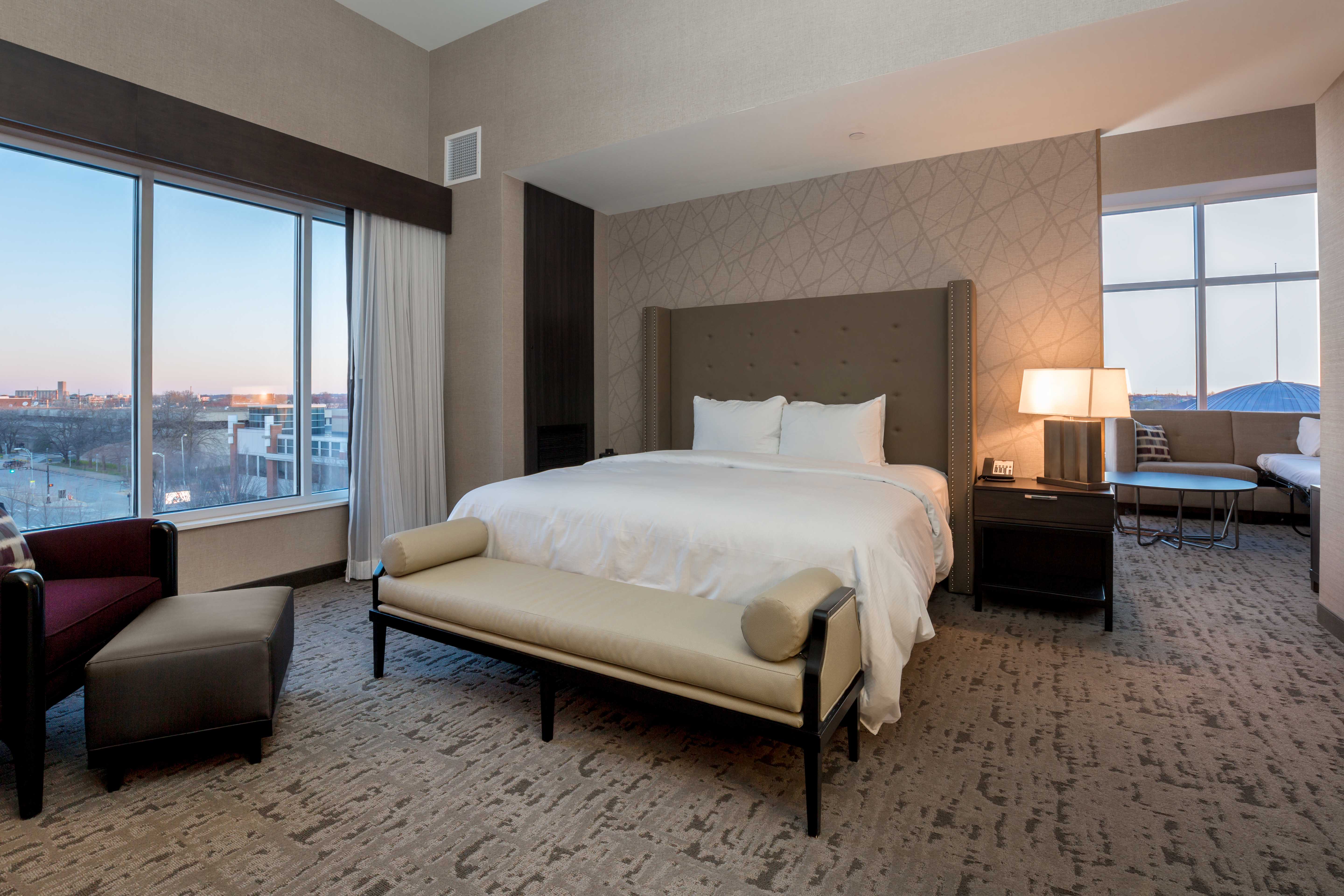 DoubleTree Hotel, Conference Center & Parking Garage by Butler ...