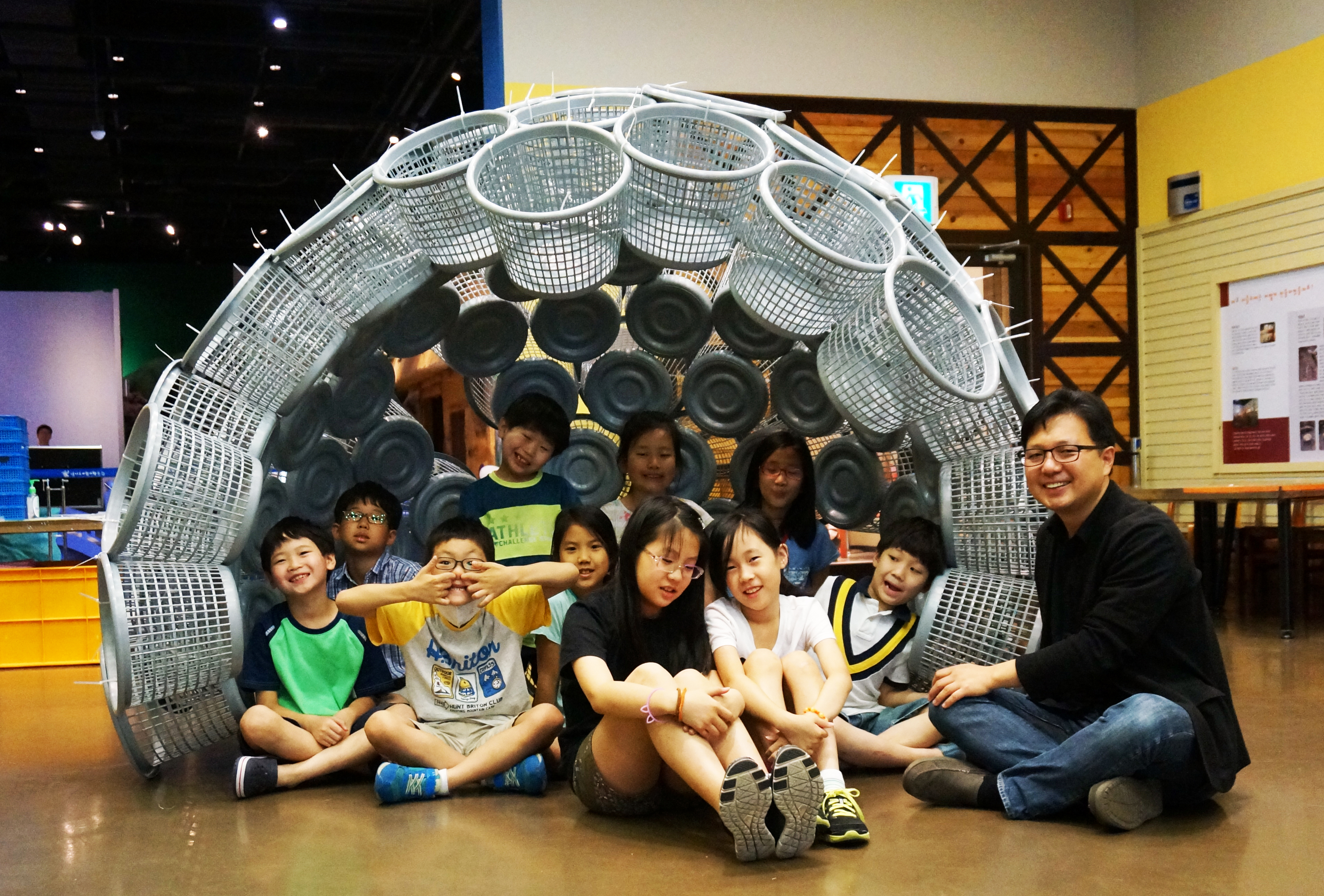 Kids Pavilion by EUS+ Architects - Architizer