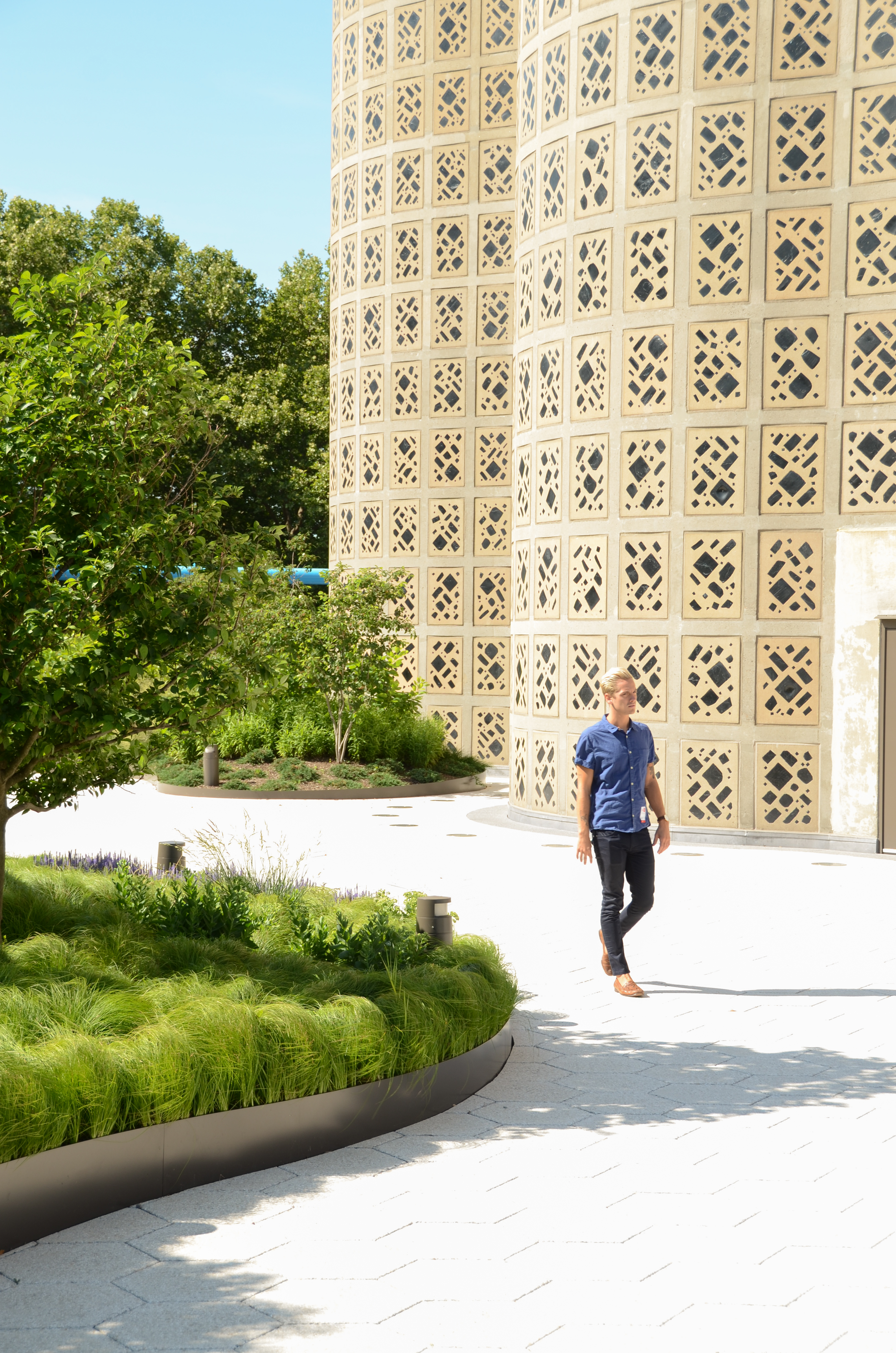 Hall of Science Discovery Terrace by SCAPE Landscape Architecture D.P.C ...