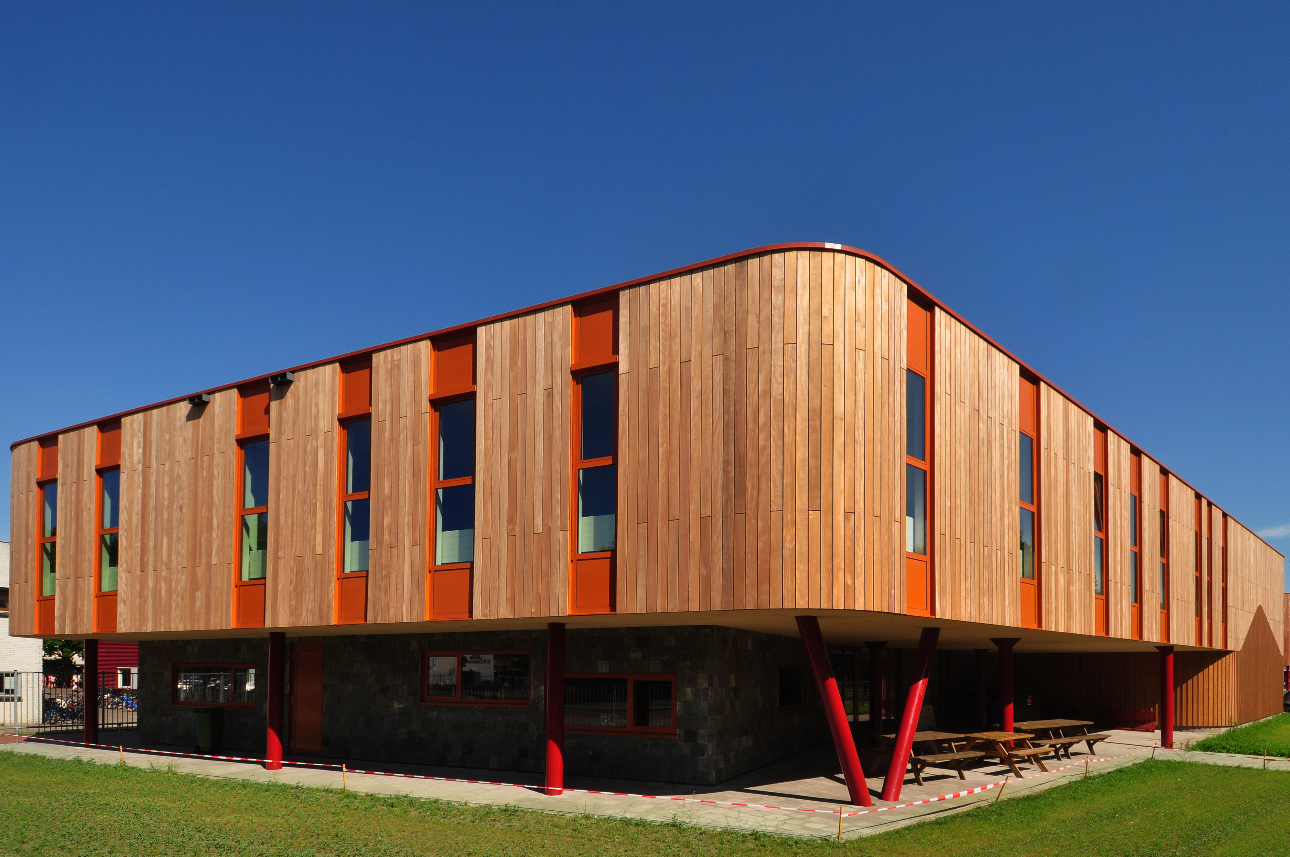 Slated for Success: 7 Slate-Clad School Buildings - Architizer Journal