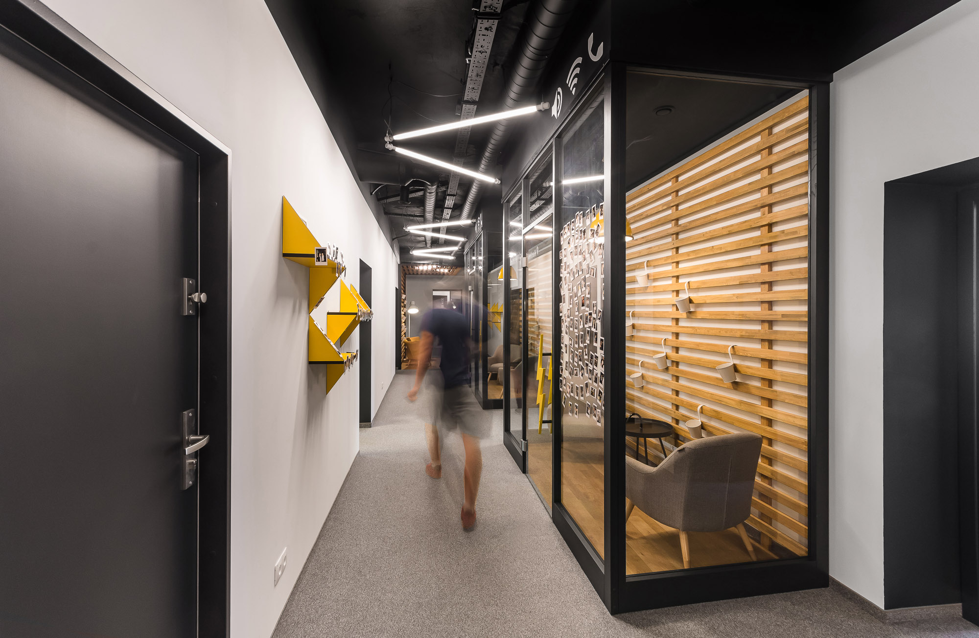 Droids On Roids by mode:lina™ - Architizer