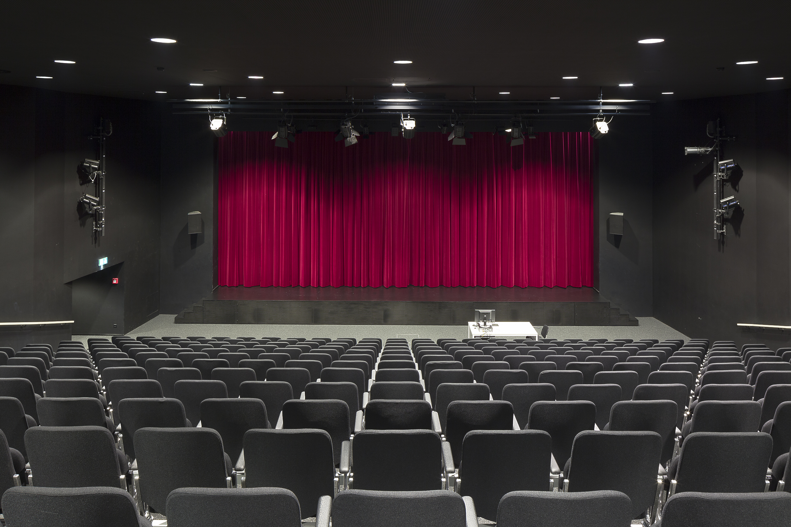 Agrandissement et réaménagement du Collège de Gambach by Aeby Aumann ...