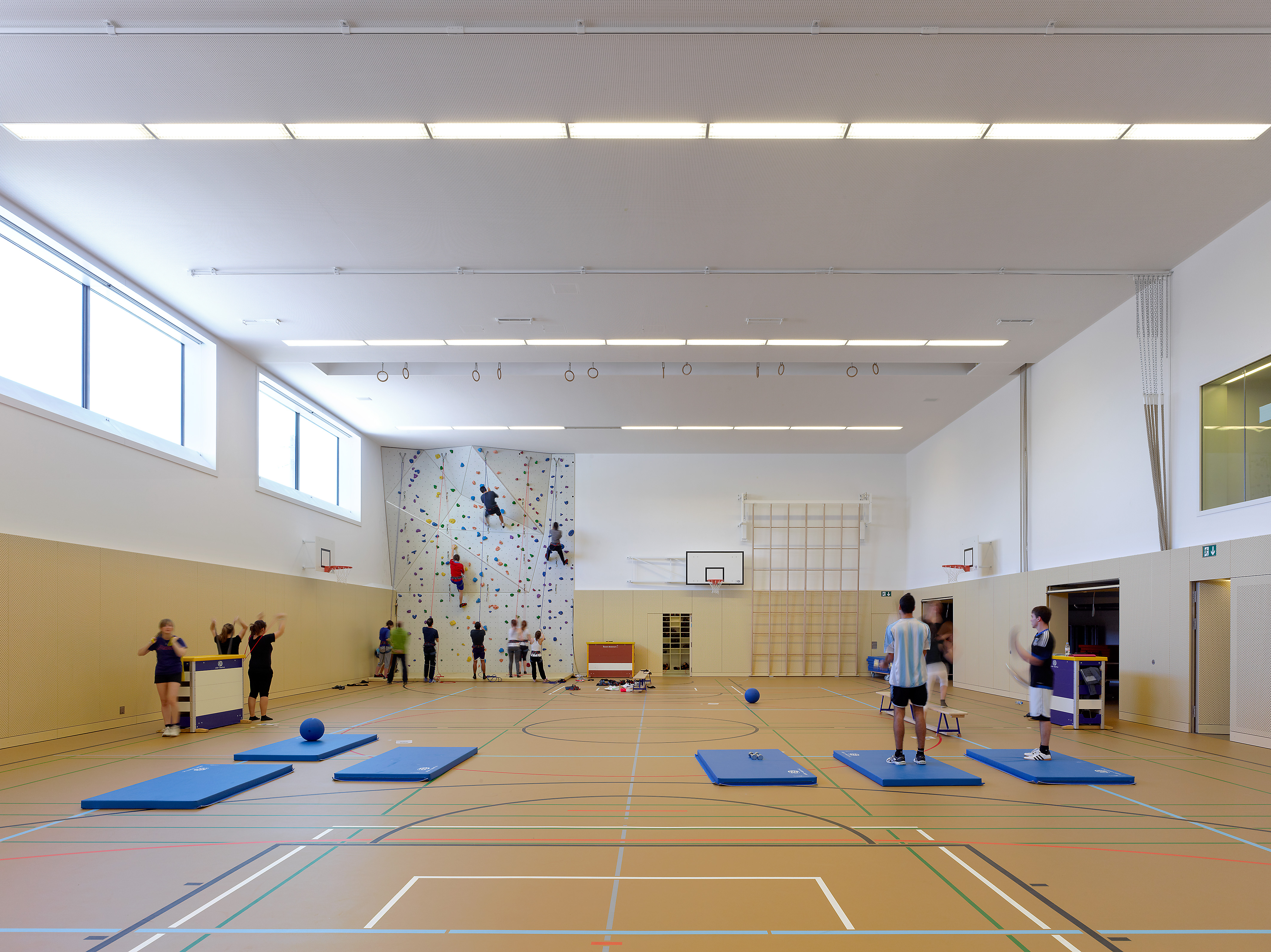 Agrandissement et réaménagement du Collège de Gambach by Aeby Aumann ...