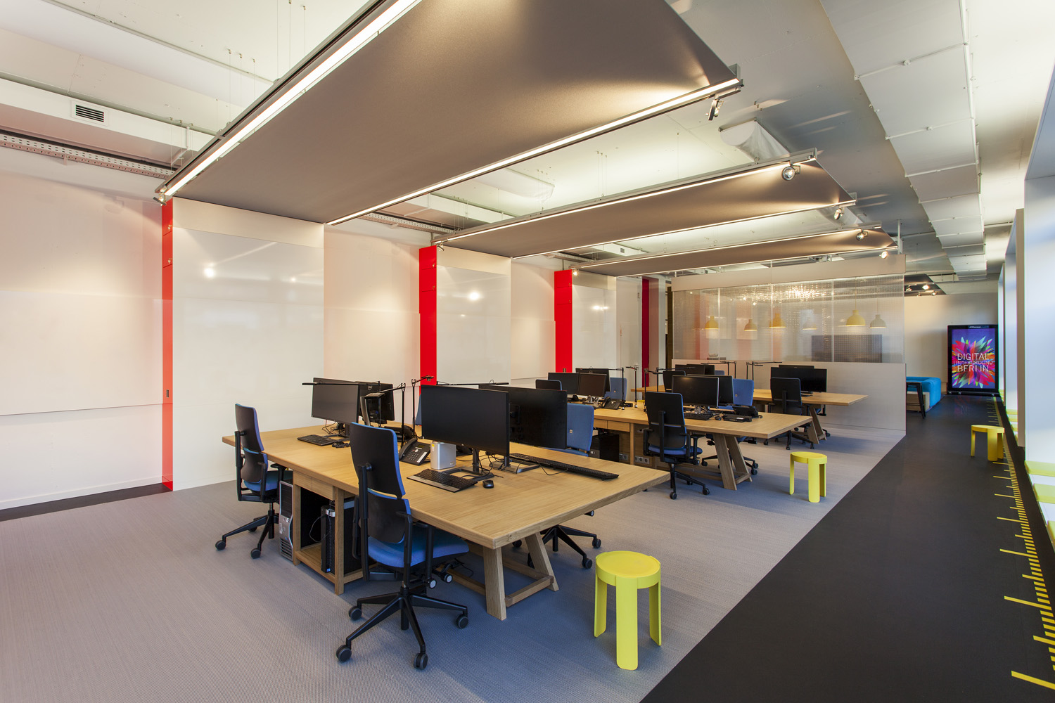 SmartDigital Office by IONDESIGN GmbH Berlin - Architizer