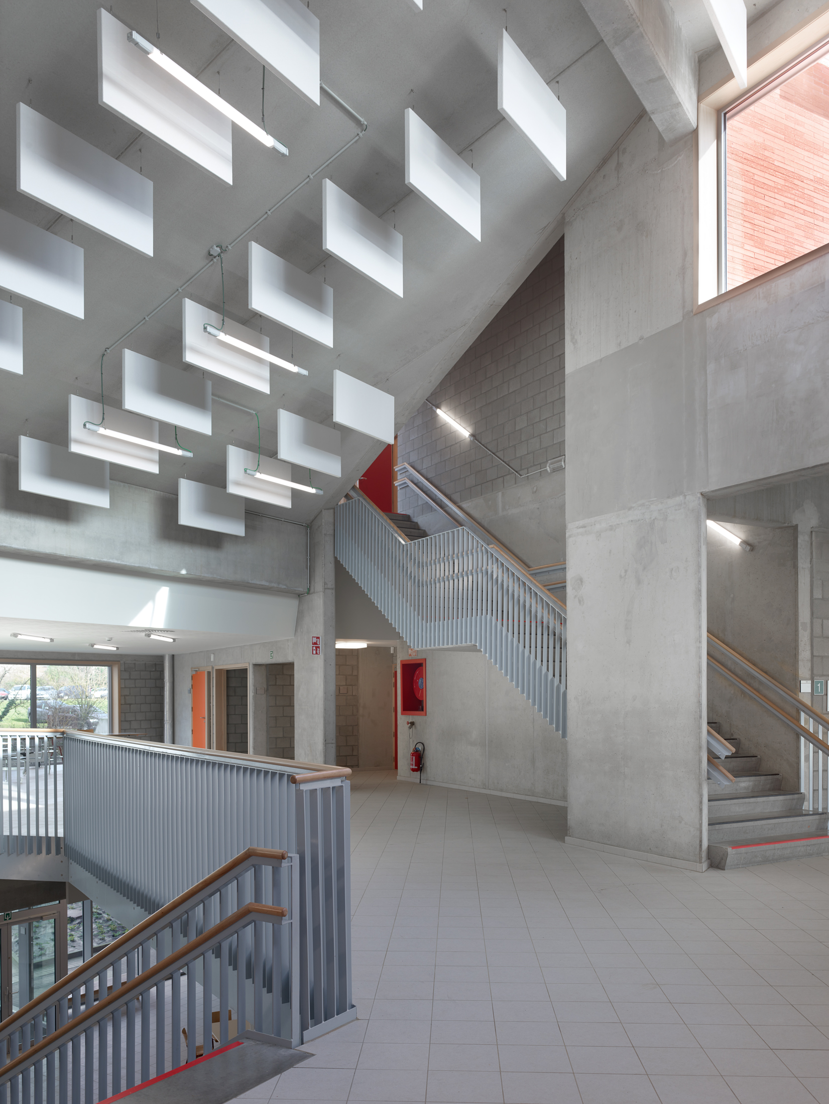 Scholen van Morgen. VIIO Tongeren by Coady Architects - Architizer