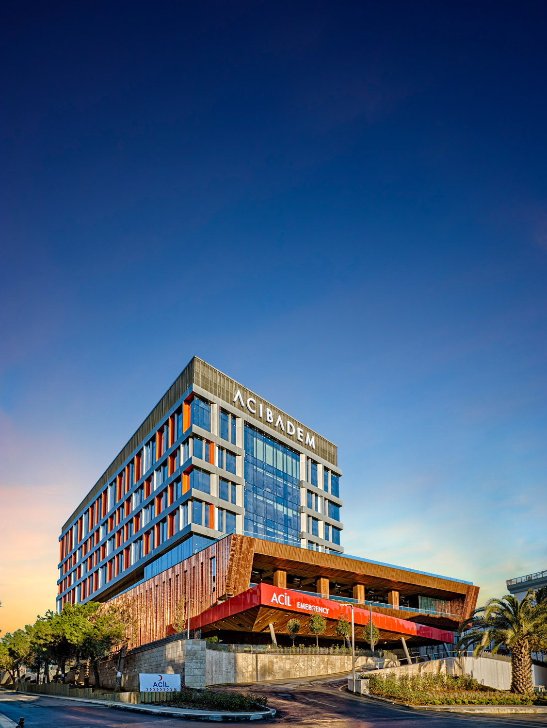 Acibadem Altunizade by Lamar Johnson Collaborative - Architizer