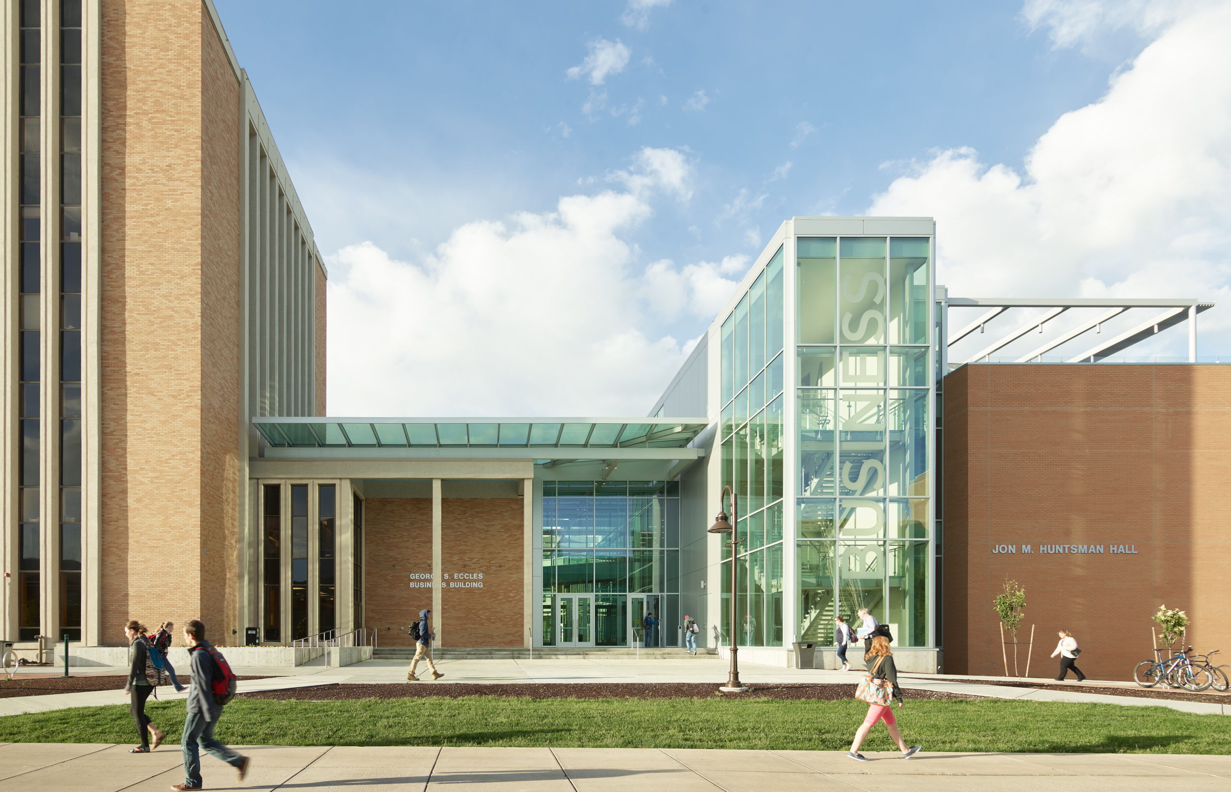 Jon M. Huntsman Hall - Huntsman School of Business by LMN Architects ...