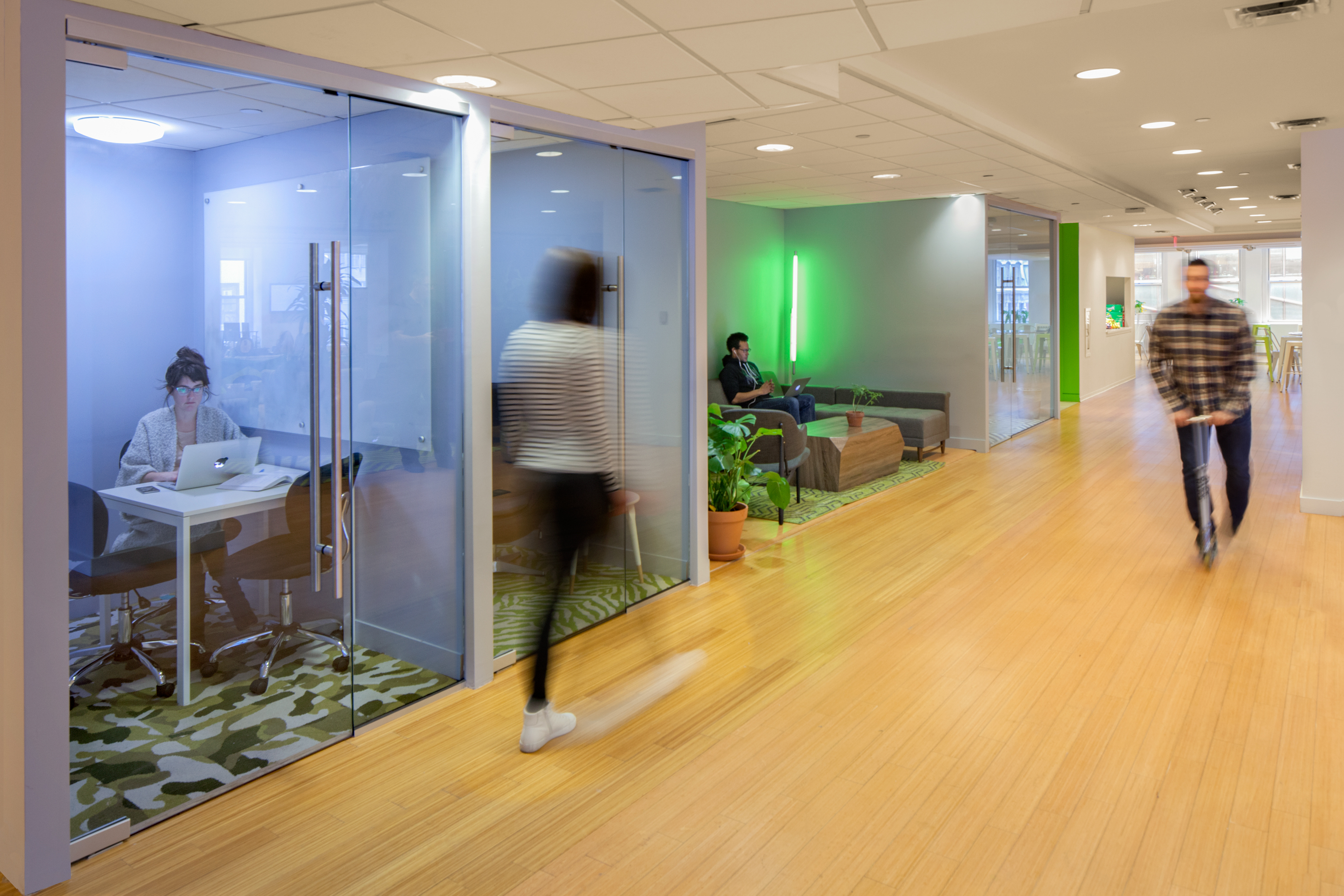 YouNow by HUXHUX Design - Architizer