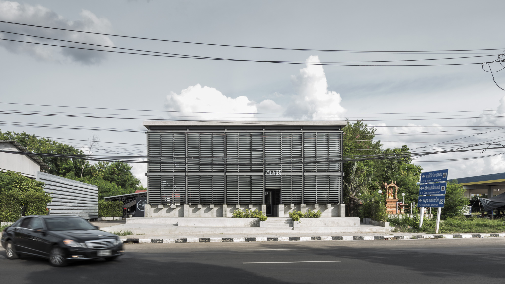 8 Dynamic Wood Façades Built with Kinetic Cladding - Architizer Journal