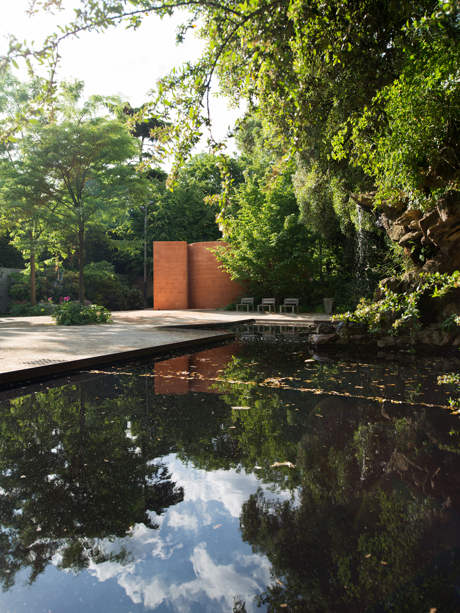 Bell pavilion by Pezo von Ellrichshausen - Architizer
