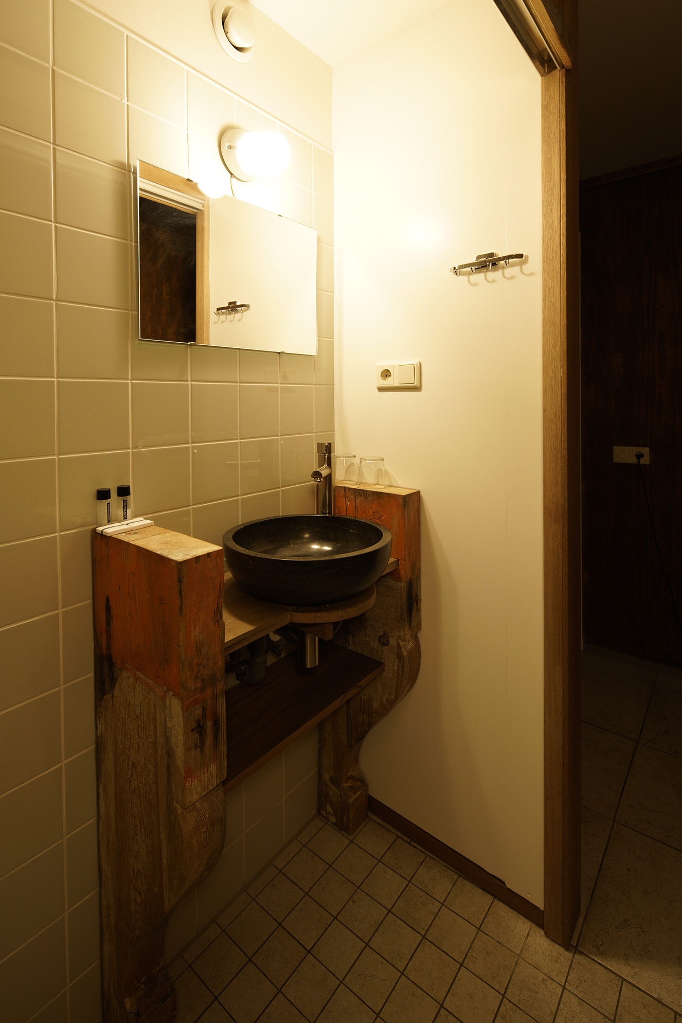 Yojo-han by Fumihiko Sano Studio - Architizer