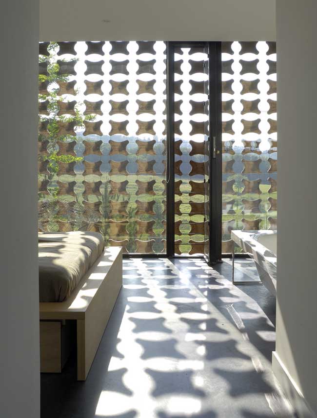 Biscuit house by AUM Pierre Minassian - Architizer