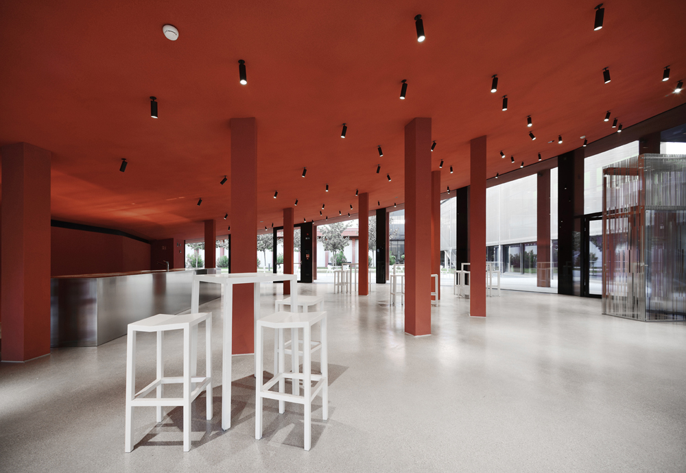 The new lunch room of "Ex-GIL" by Roland Baldi Architects - Architizer