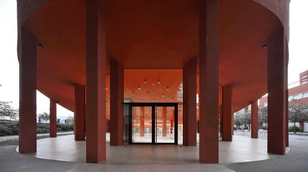 The new lunch room of "Ex-GIL" by Roland Baldi Architects - Architizer