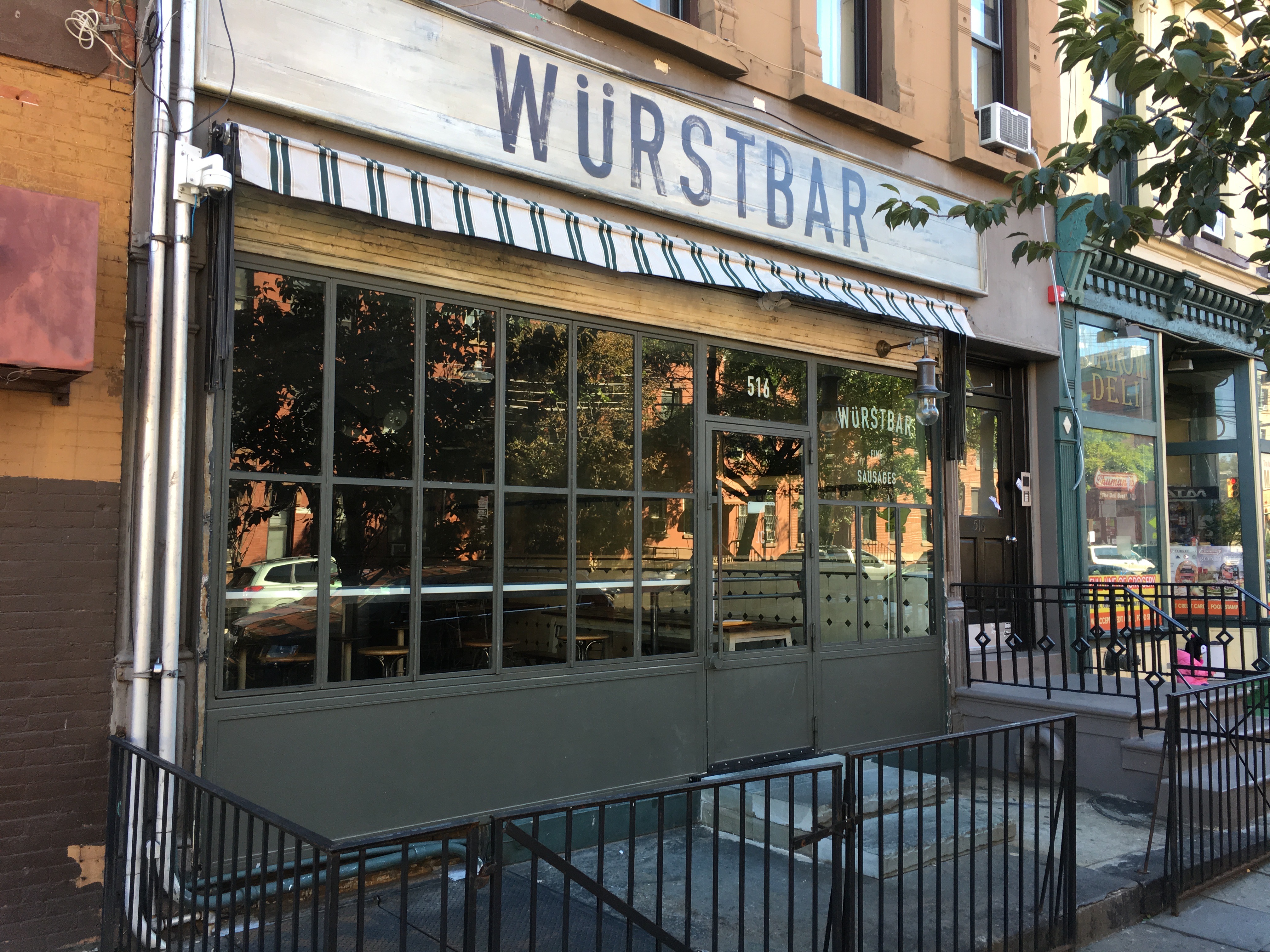 Wurst Bar by Urban Design Workshop - Architizer