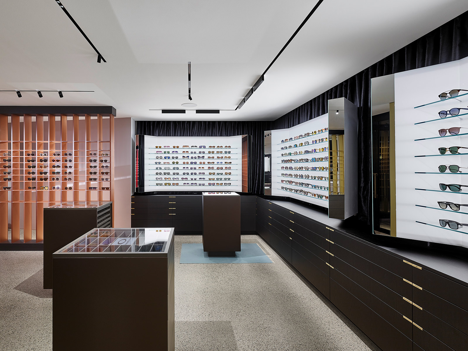 Hunke – Jewellers and Opticians by Ippolito Fleitz Group - Identity ...