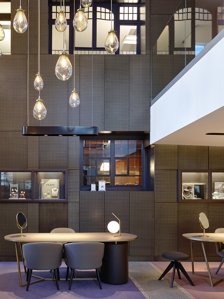 Hunke – Jewellers and Opticians by Ippolito Fleitz Group - Identity ...