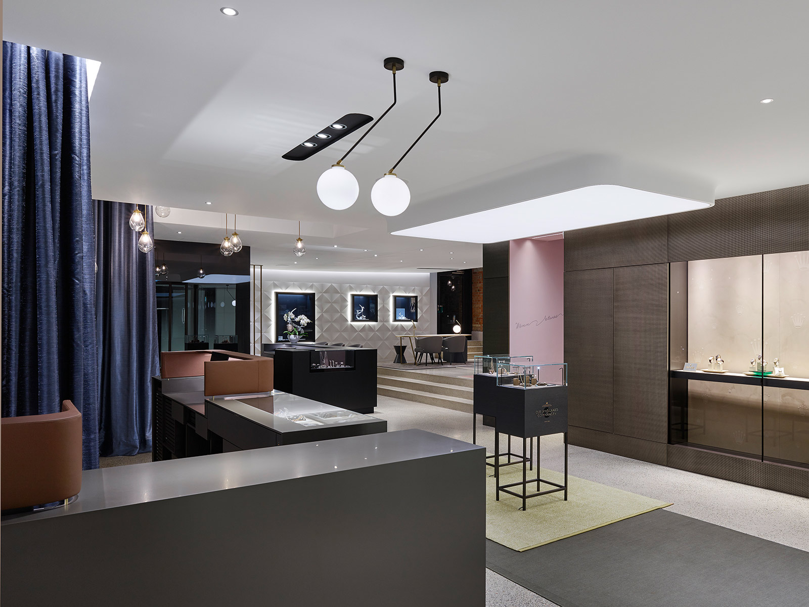 Hunke – Jewellers and Opticians by Ippolito Fleitz Group - Identity ...