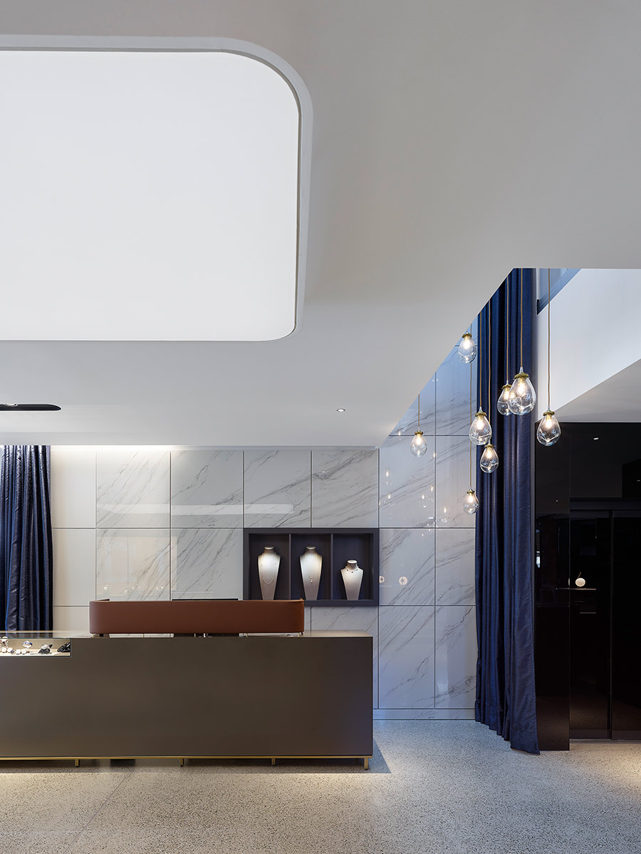 Hunke – Jewellers and Opticians by Ippolito Fleitz Group - Identity ...