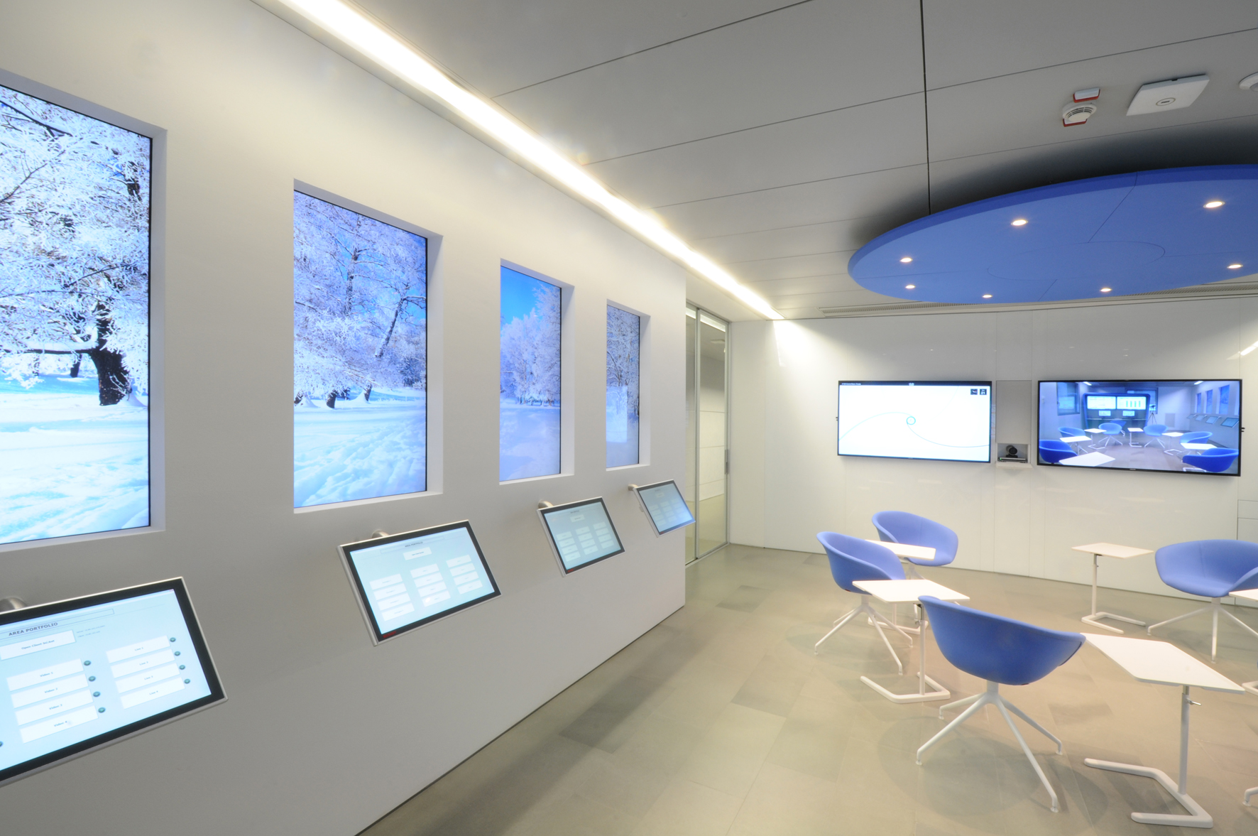 TETRA PAK CONTROL ROOM by ZPZ PARTNERS - Architizer