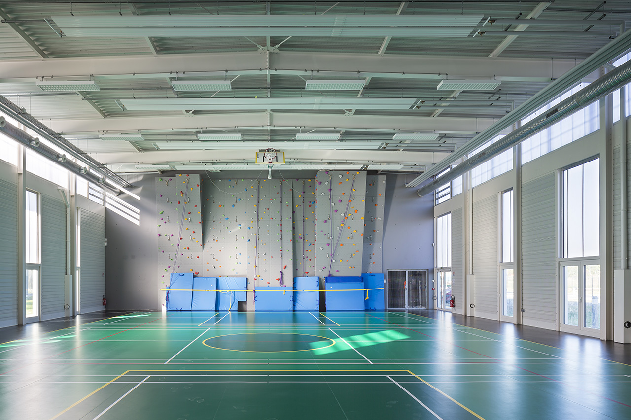 Apprentice formation centre by archi5 - Architizer